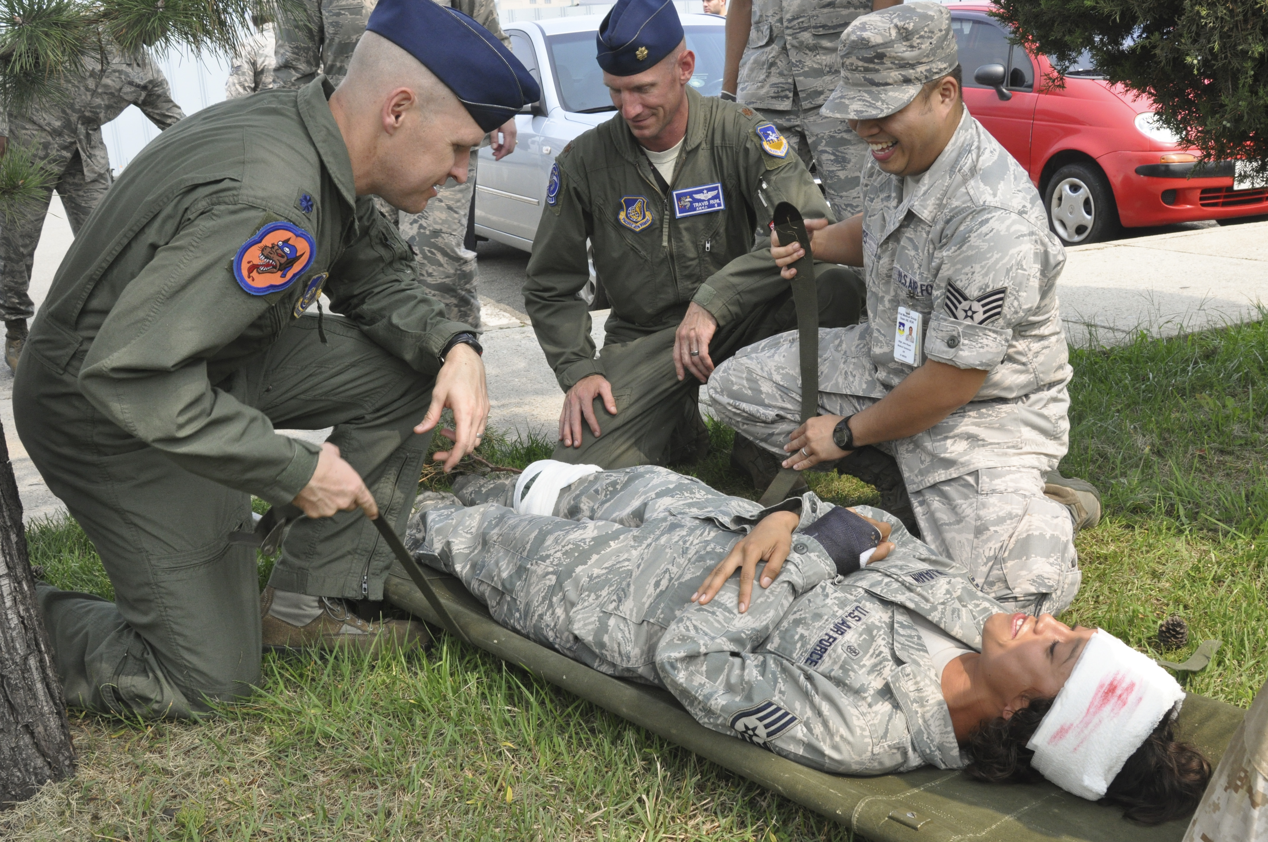 Osan leaders see FW mission, meet Airmen > Pacific Air Forces > Article ...
