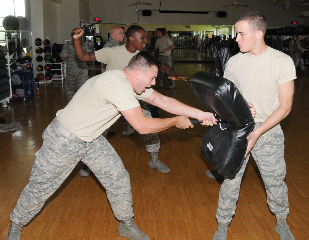 Security Forces get physical with baton training > Air National Guard ...