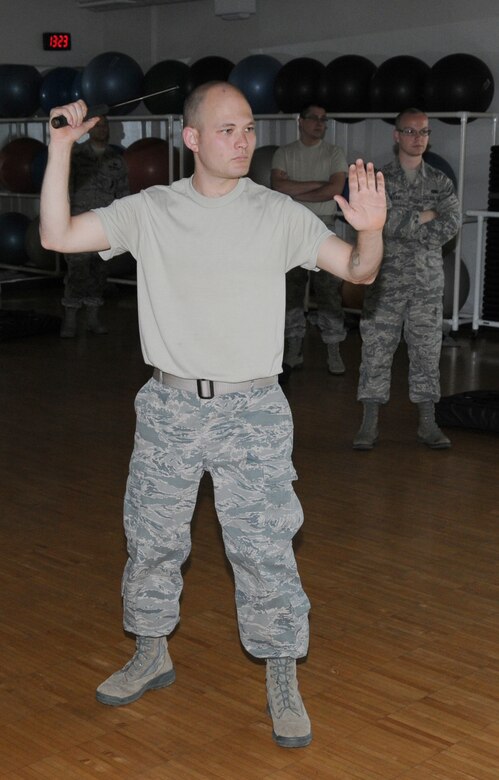 Security Forces get physical with baton training > Air National Guard ...