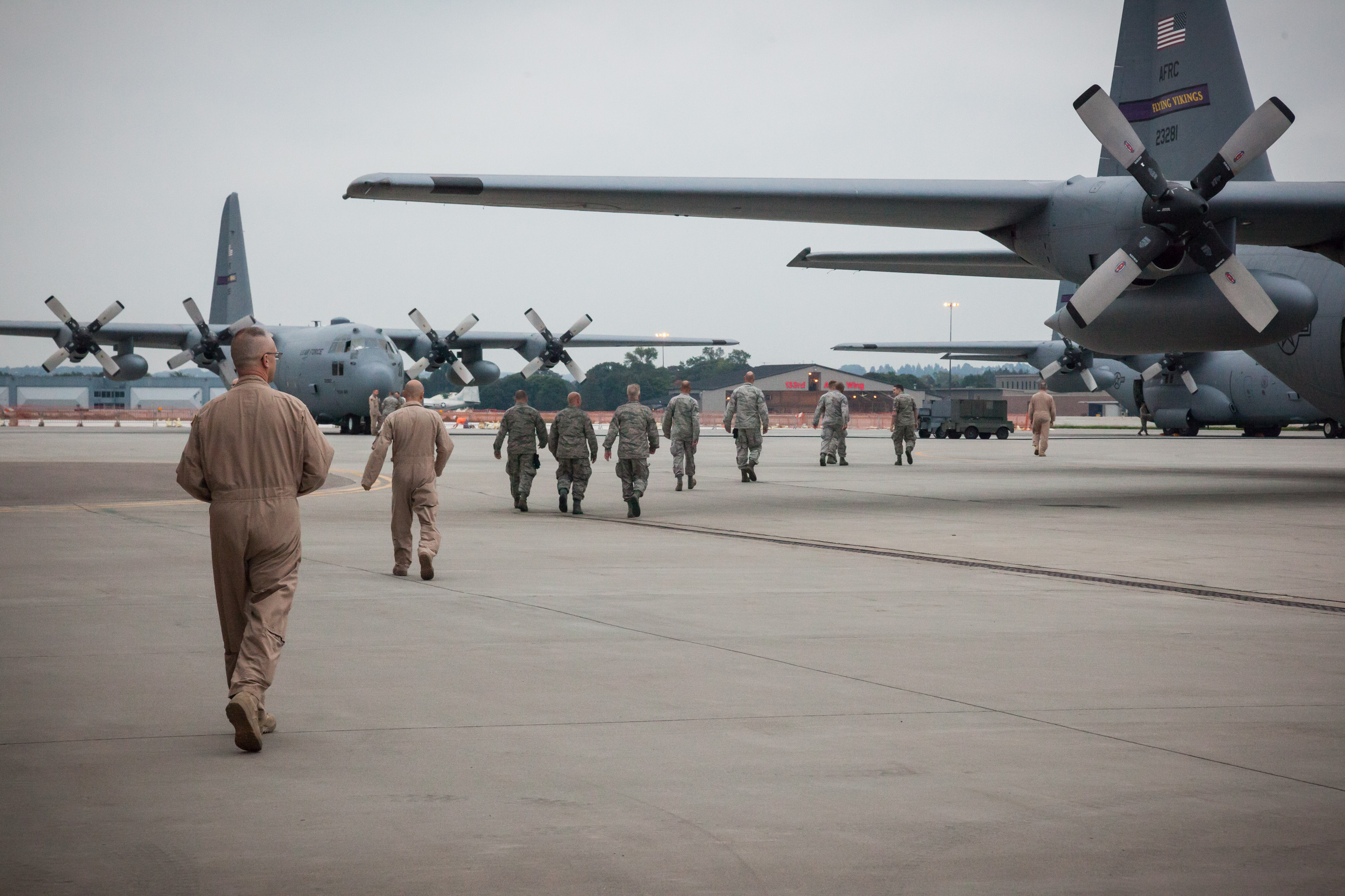 934th Airmen Deploy > Minneapolis-St Paul Air Reserve Station > Article ...