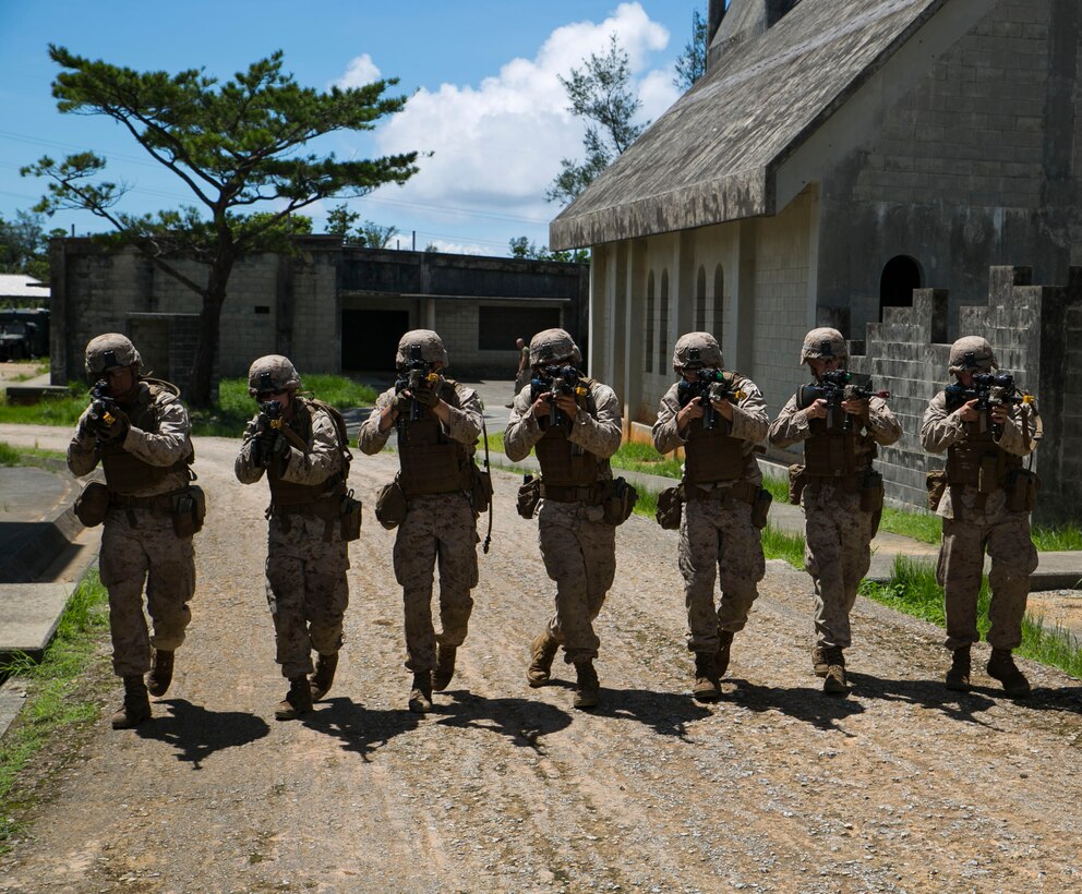 Guns blazing: 1/3 completes close quarters training