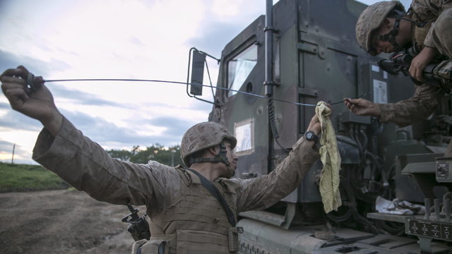 Support keeps artillery firing > United States Marine Corps Flagship ...