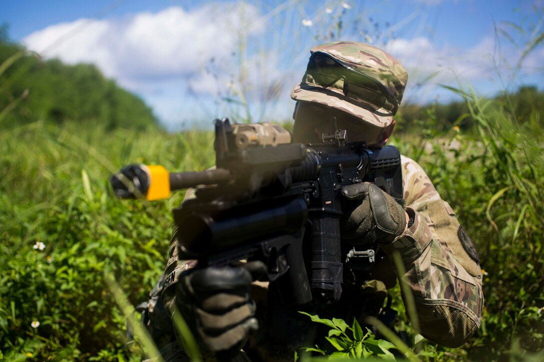 Valiant Shield 2014 - National Guard Patrol