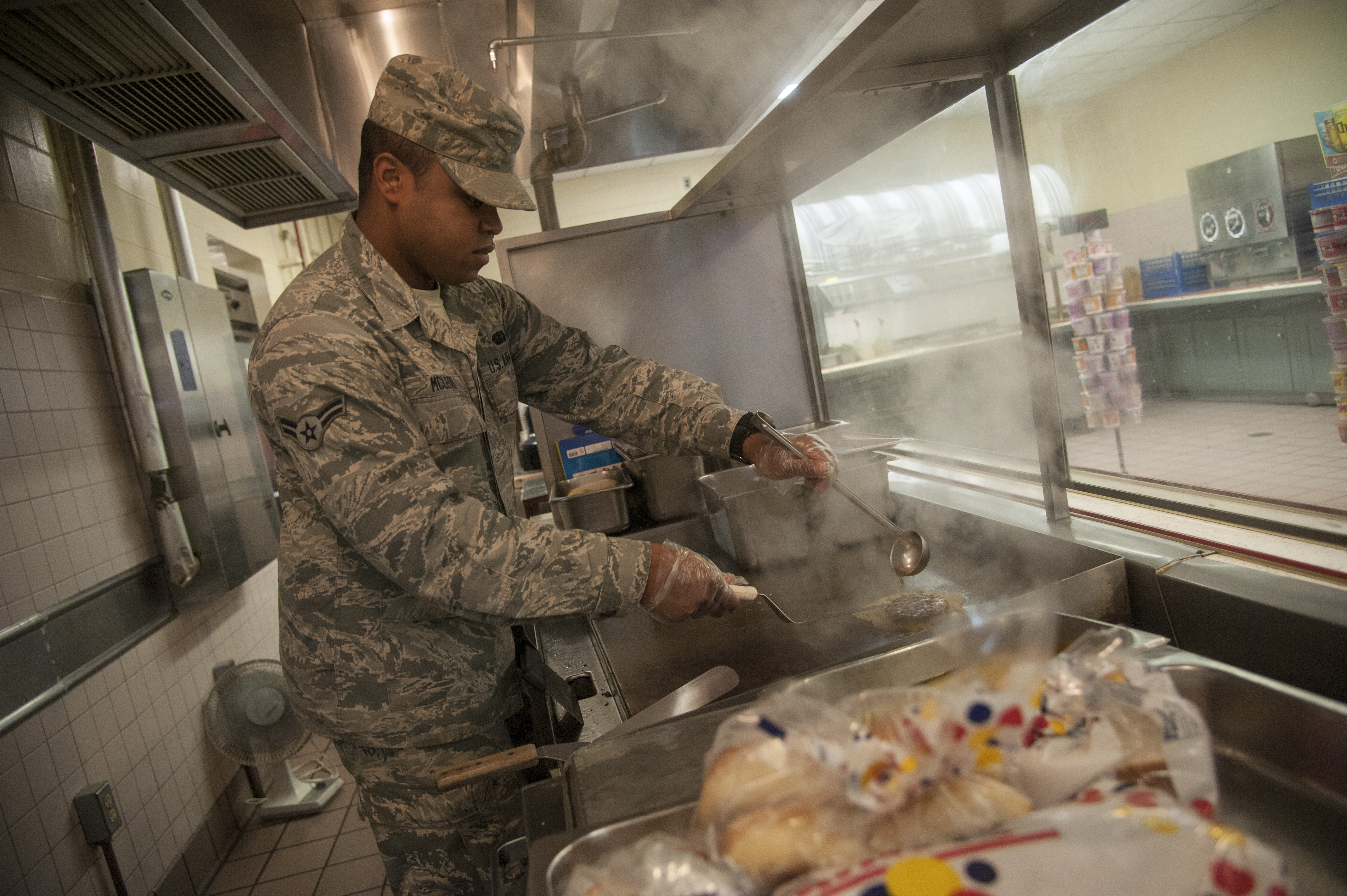 Kunsan DFAC serves the Wolf Pack > Kunsan Air Base > Features