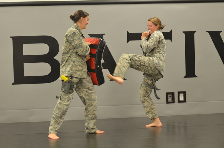 Staying alive: Combatives course equips cadets with fighting skills ...