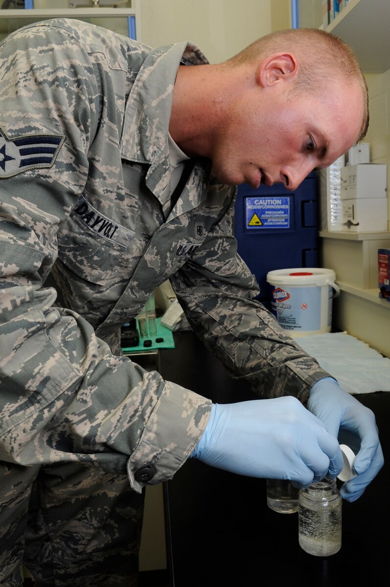 18th AMDS Bioenvironmental Engineers test water > Kadena Air Base > News