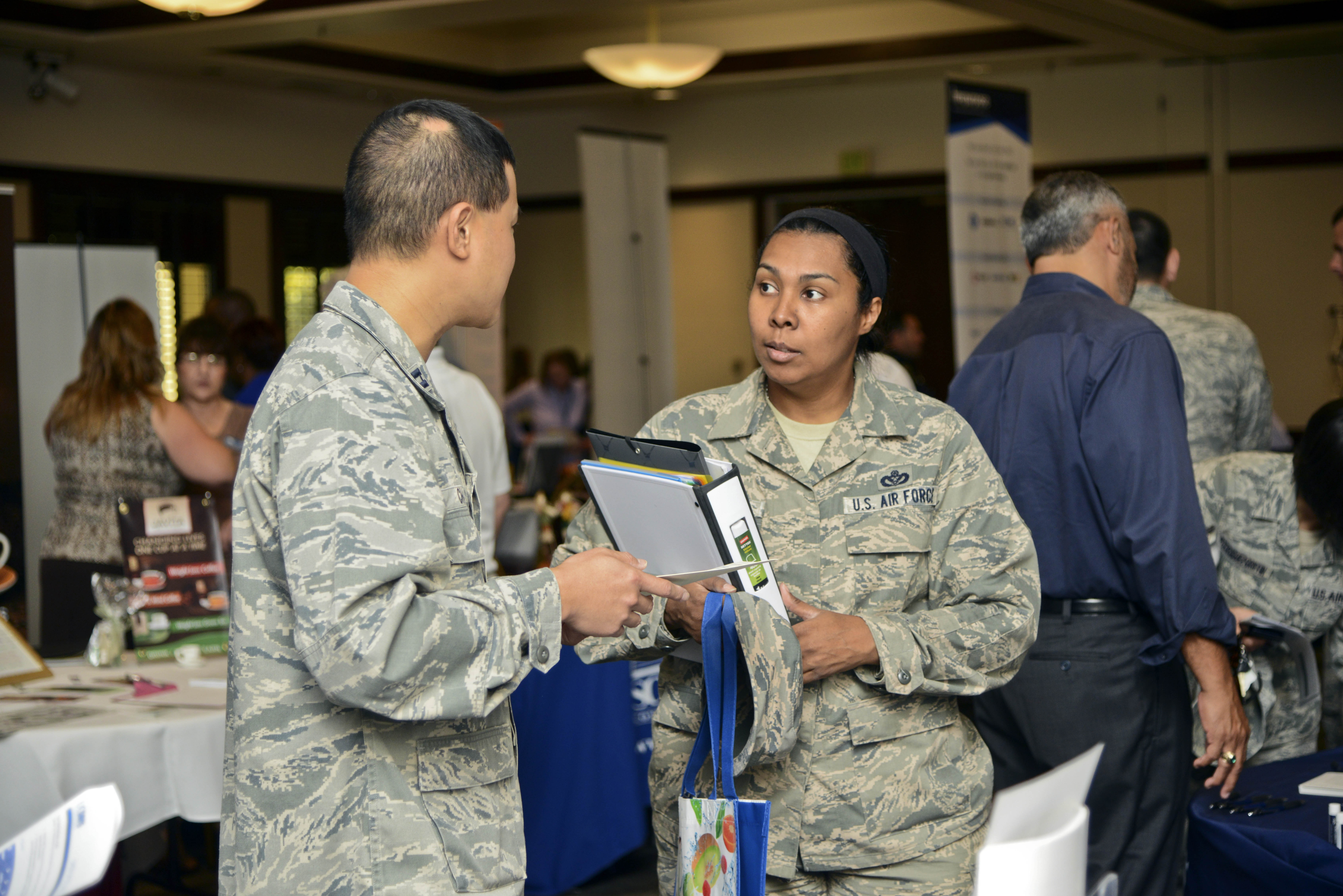 Travis hosts Employment and Education Fair > Travis Air Force Base > News