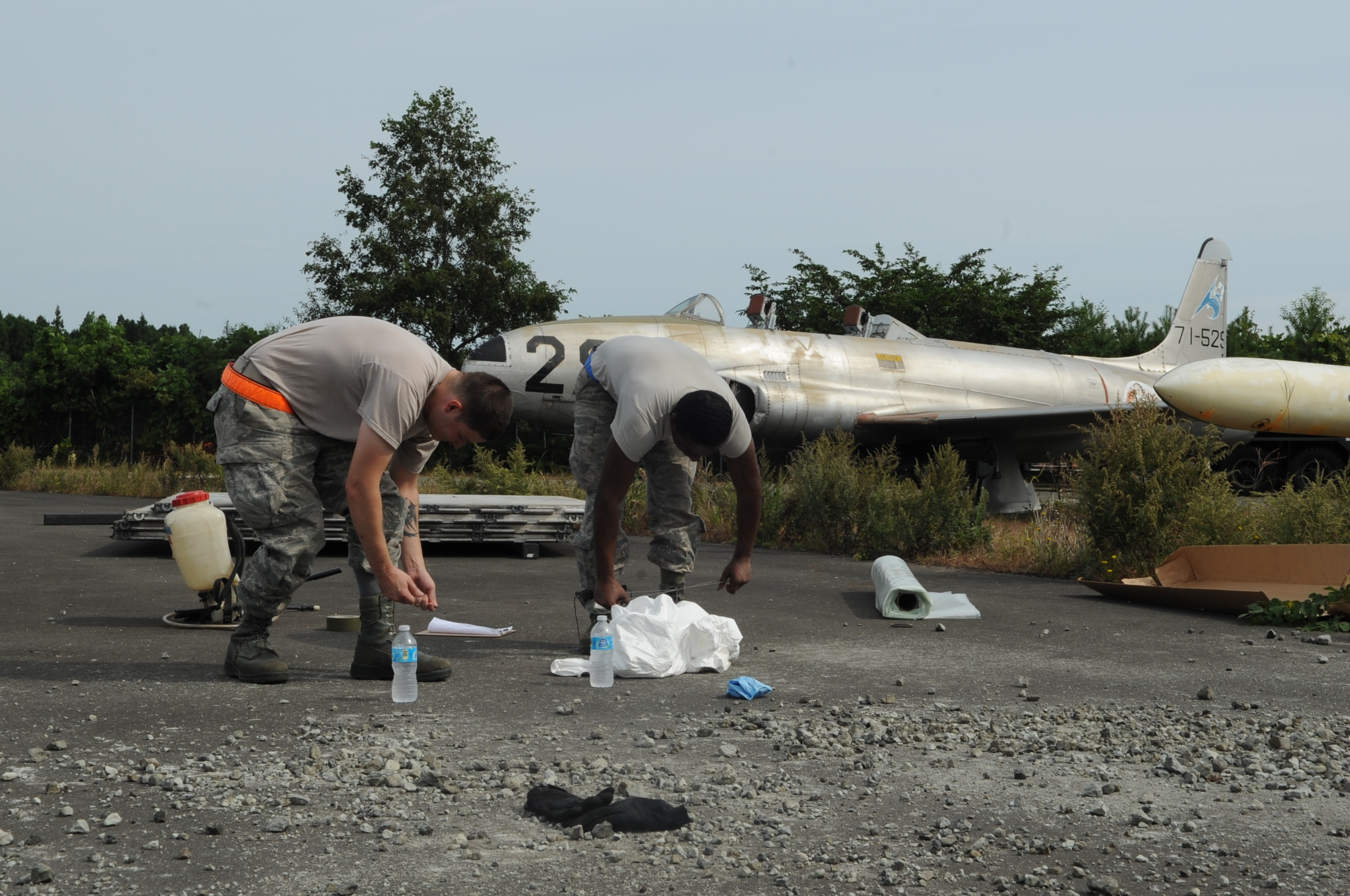 Exercise prepares Airmen for aircraft recovery
