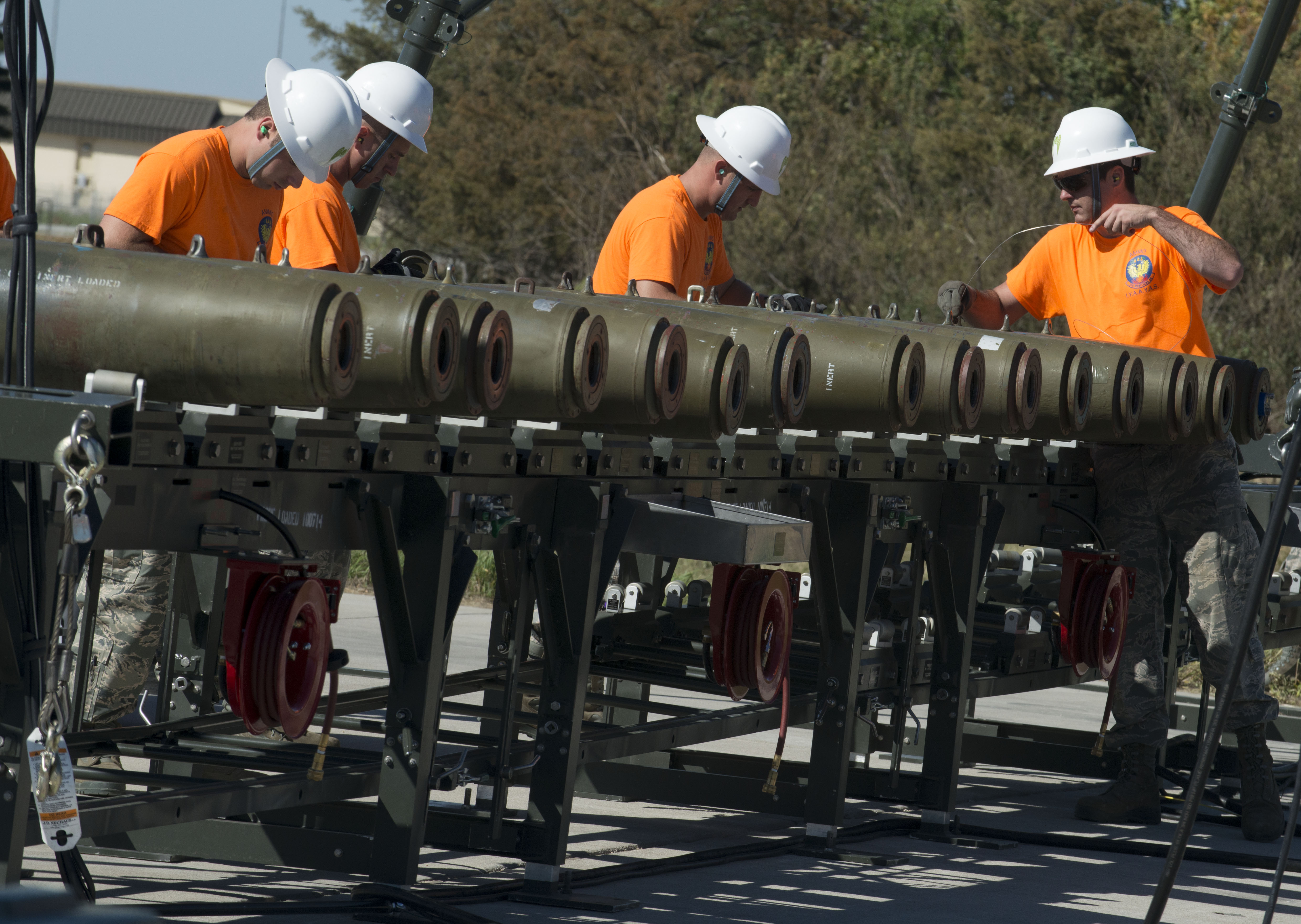 5th MUNS blows up GSC > Minot Air Force Base > Article Display