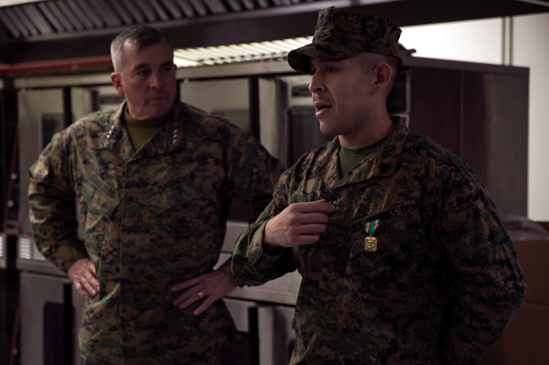 Marine receives Navy Achievement Medal in Korea
