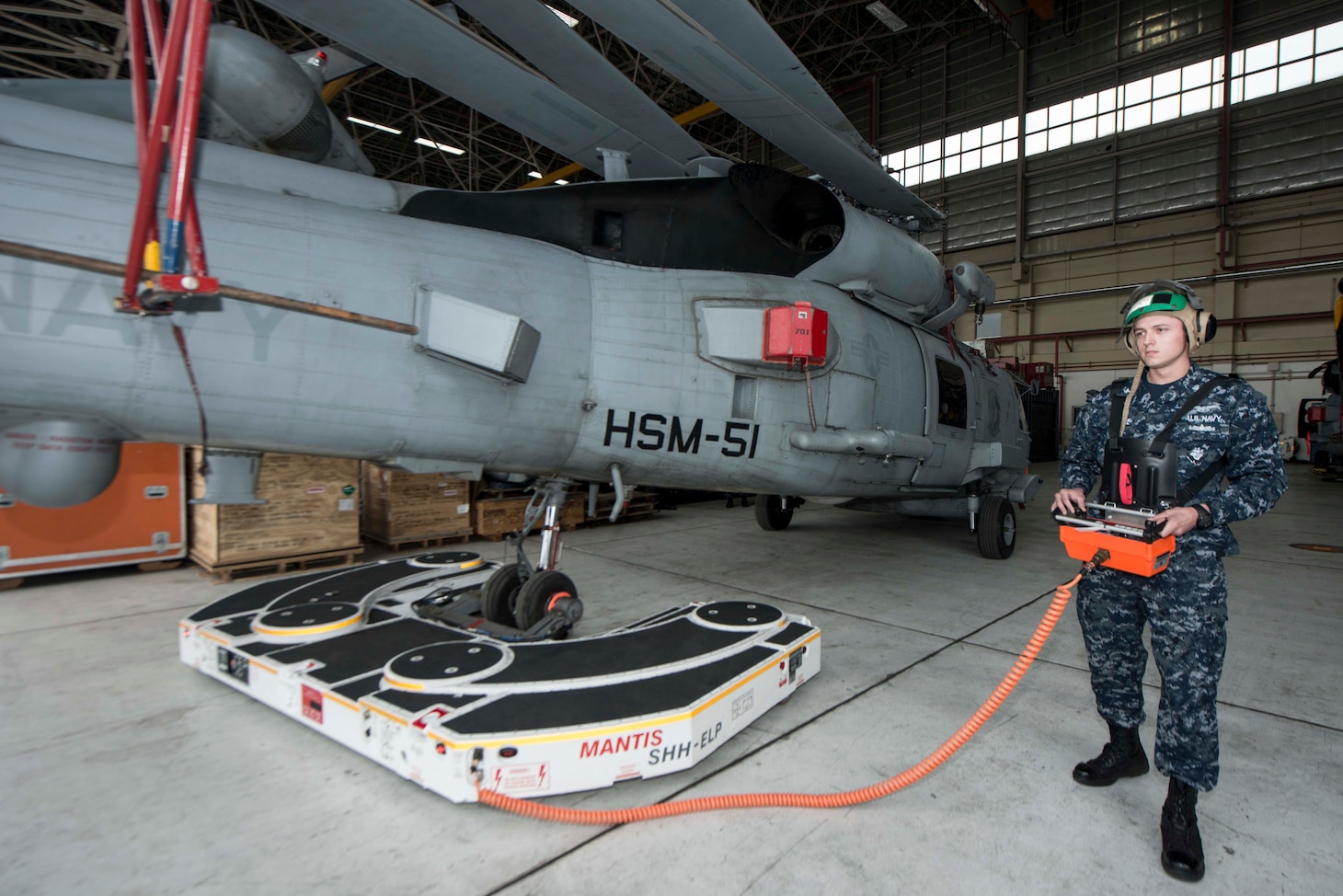 New MANTIS Aircraft Ground Transport to be Tested Overseas > United ...