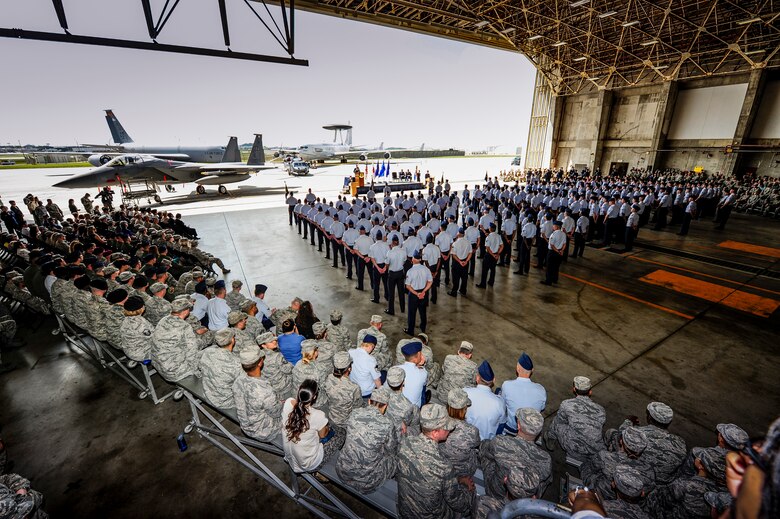 Team Kadena welcomes new 18th Wing commander > Kadena Air Base ...