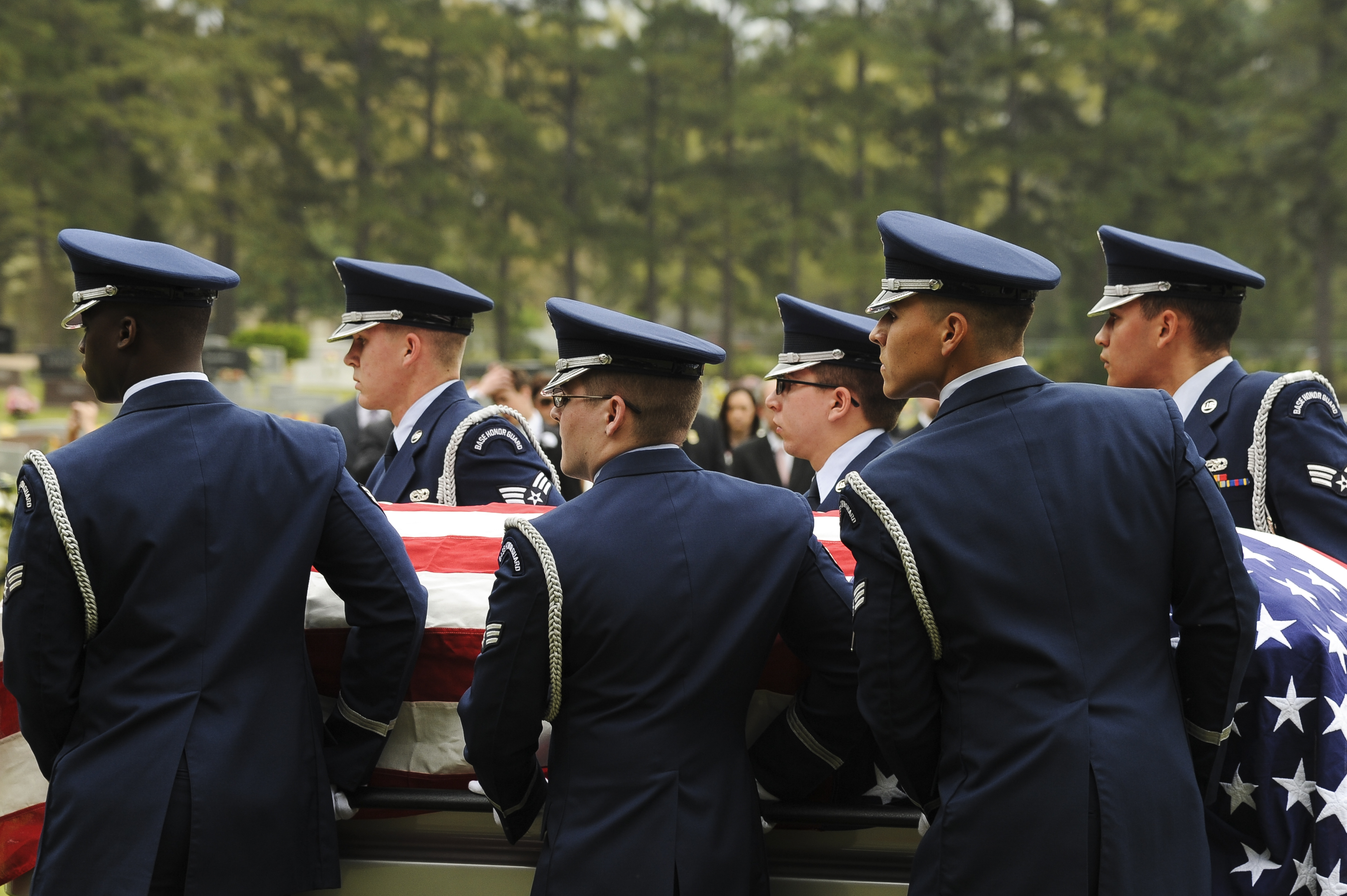 Doolittle Raider, Lt. Col. Robert Hite, is buried with military honors ...