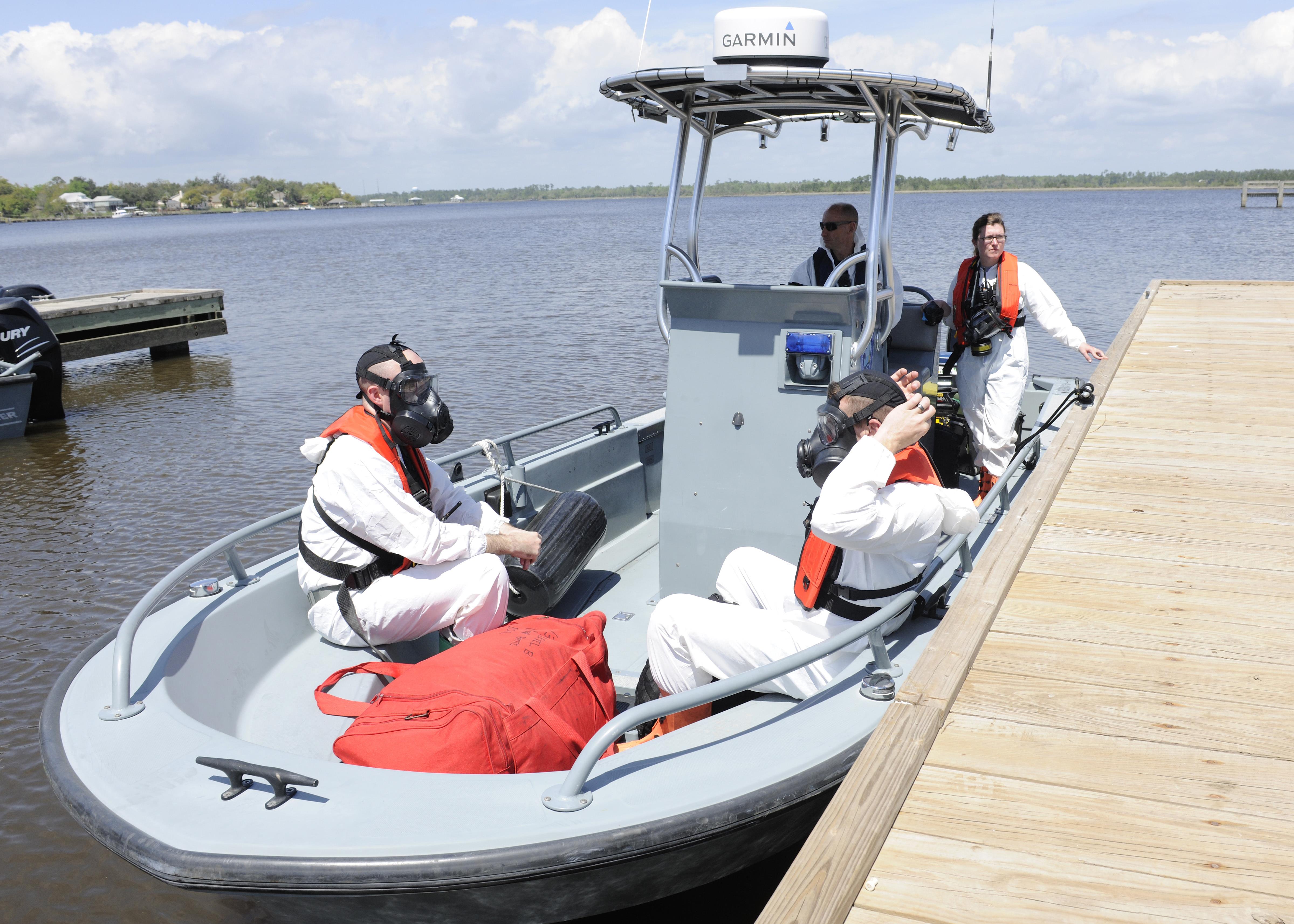 Southeastern U.S. Guard units practice interagency teamwork during ...