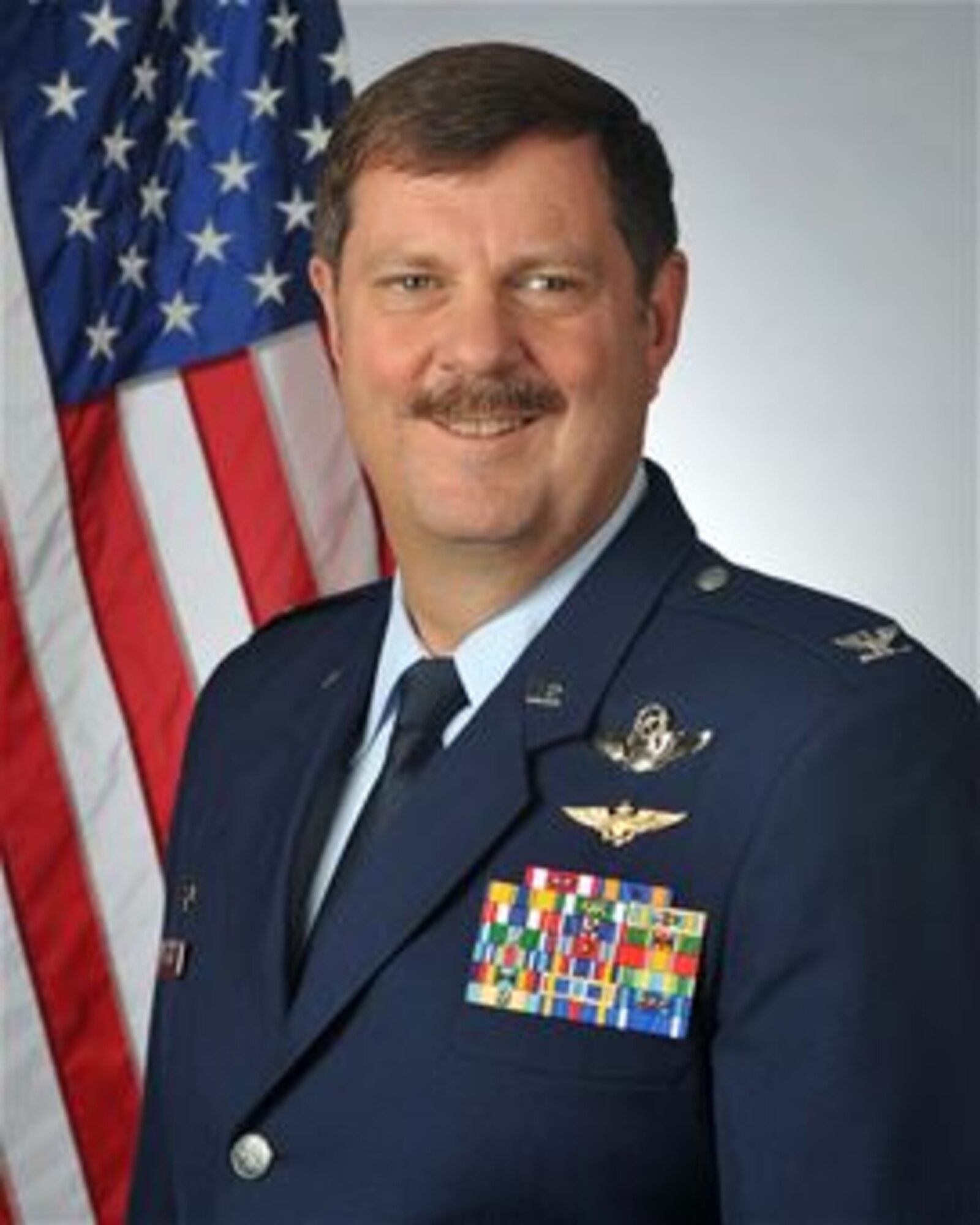 COLONEL GREGORY S. GILMOUR > 315th Airlift Wing > Display