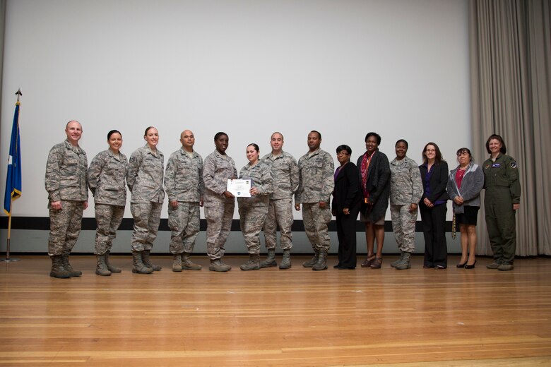 New 412th CC gets right to work, outlines road ahead > Edwards Air ...