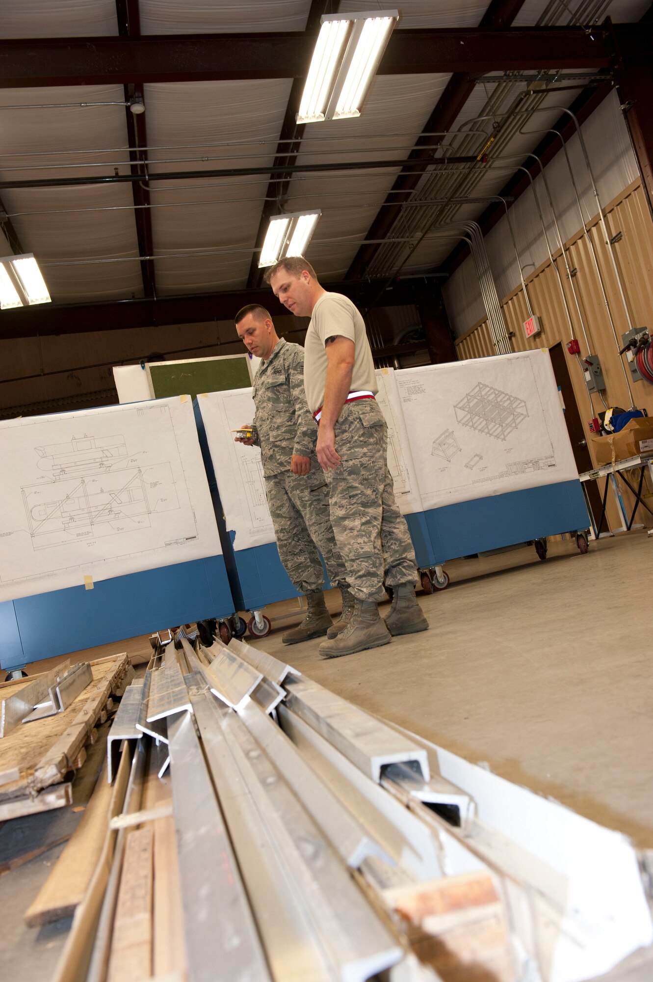 A Day in the life of Maintenance: 49th MXS Metals Tech > Holloman Air ...