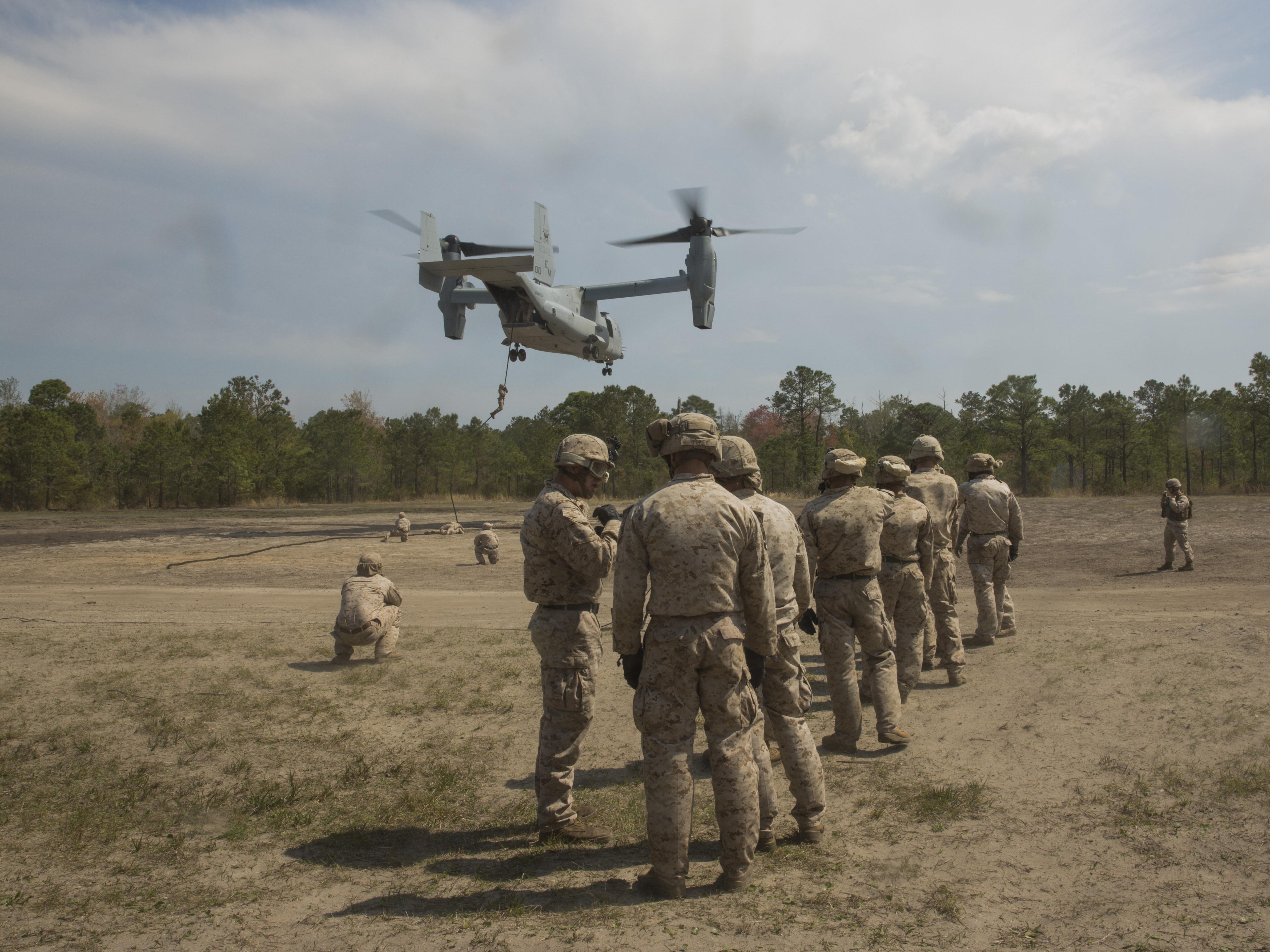 From air to ground: 3/8 conducts Osprey fast-rope training