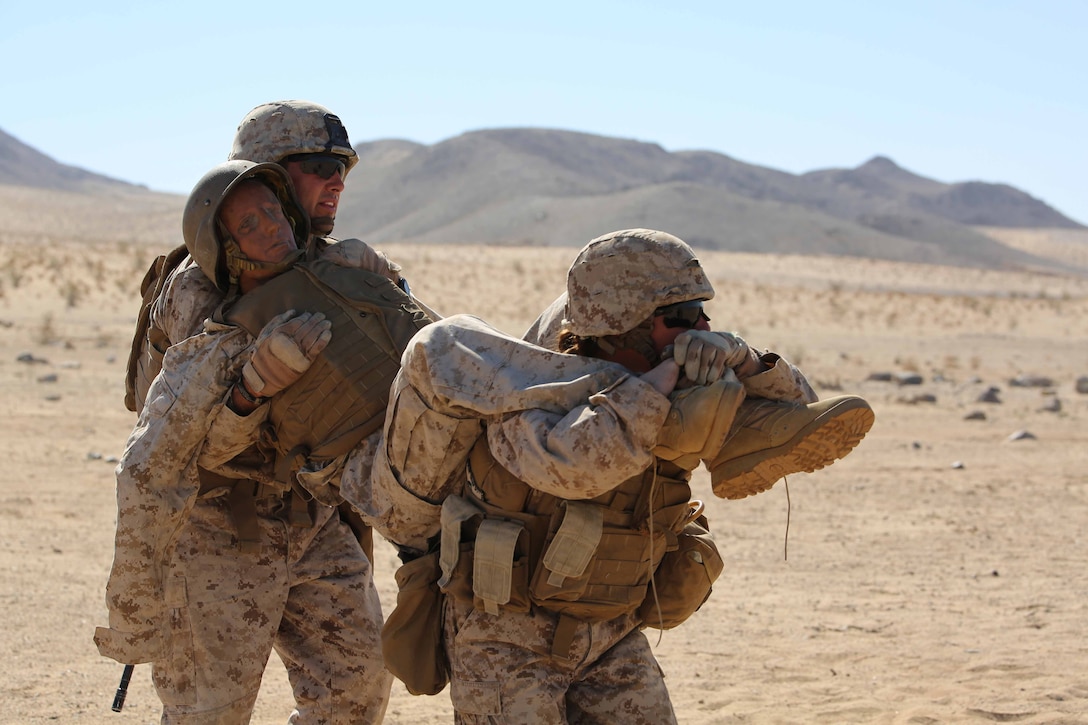 Integrated Task Force infantry Marines conduct offensive operations ...