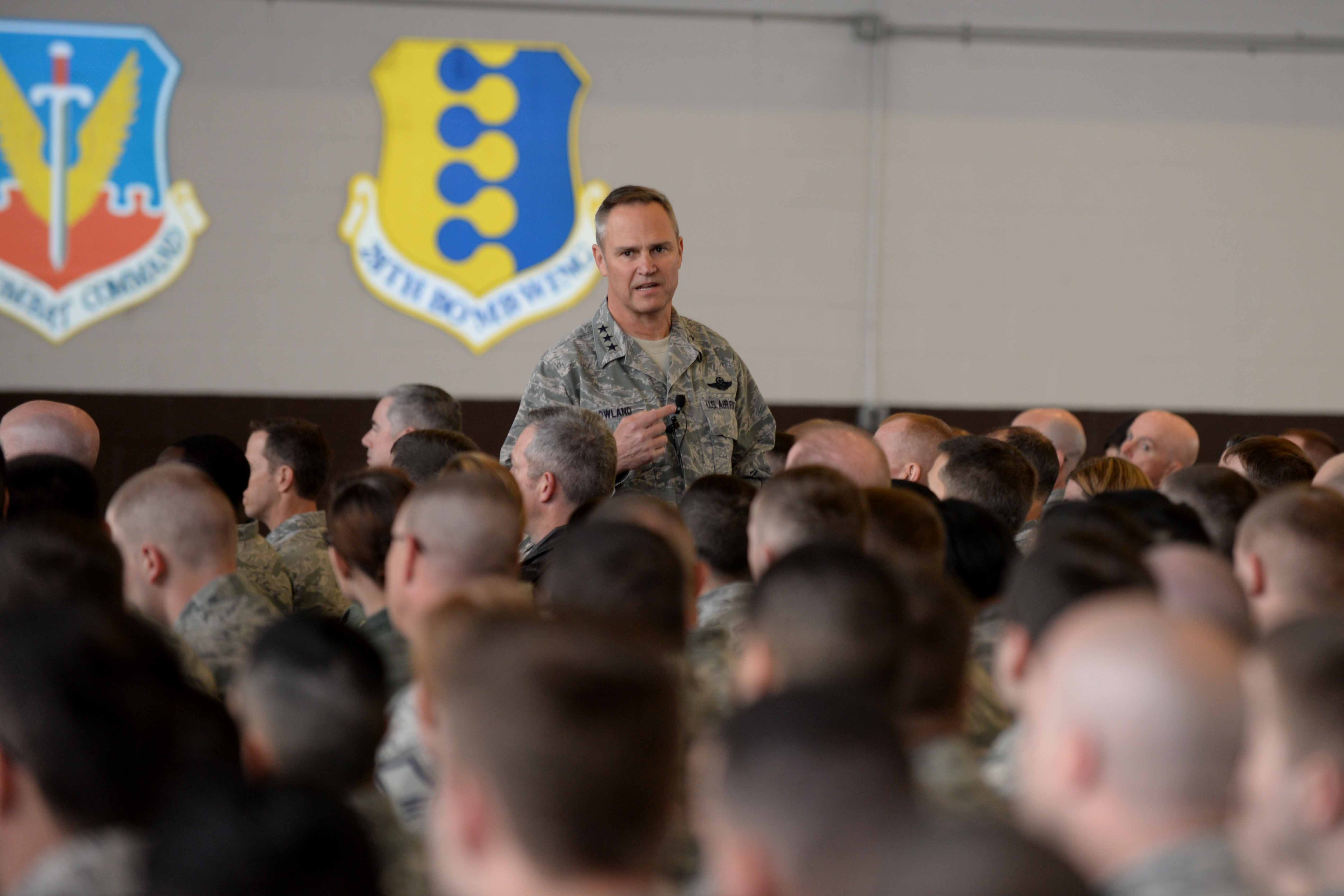 12 AF Commander addresses Team Ellsworth > Ellsworth Air Force Base ...