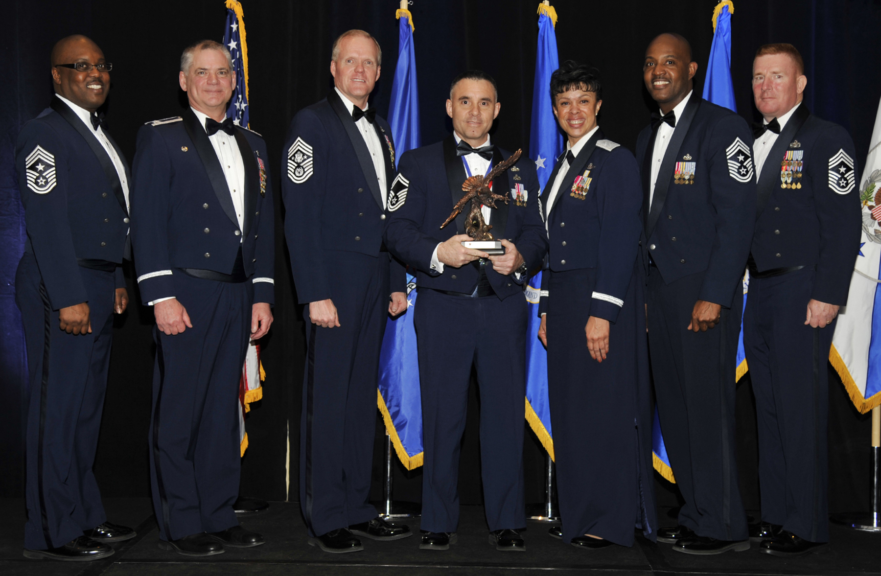 Wing's annual award winners, event exude excellence > 302nd Airlift ...