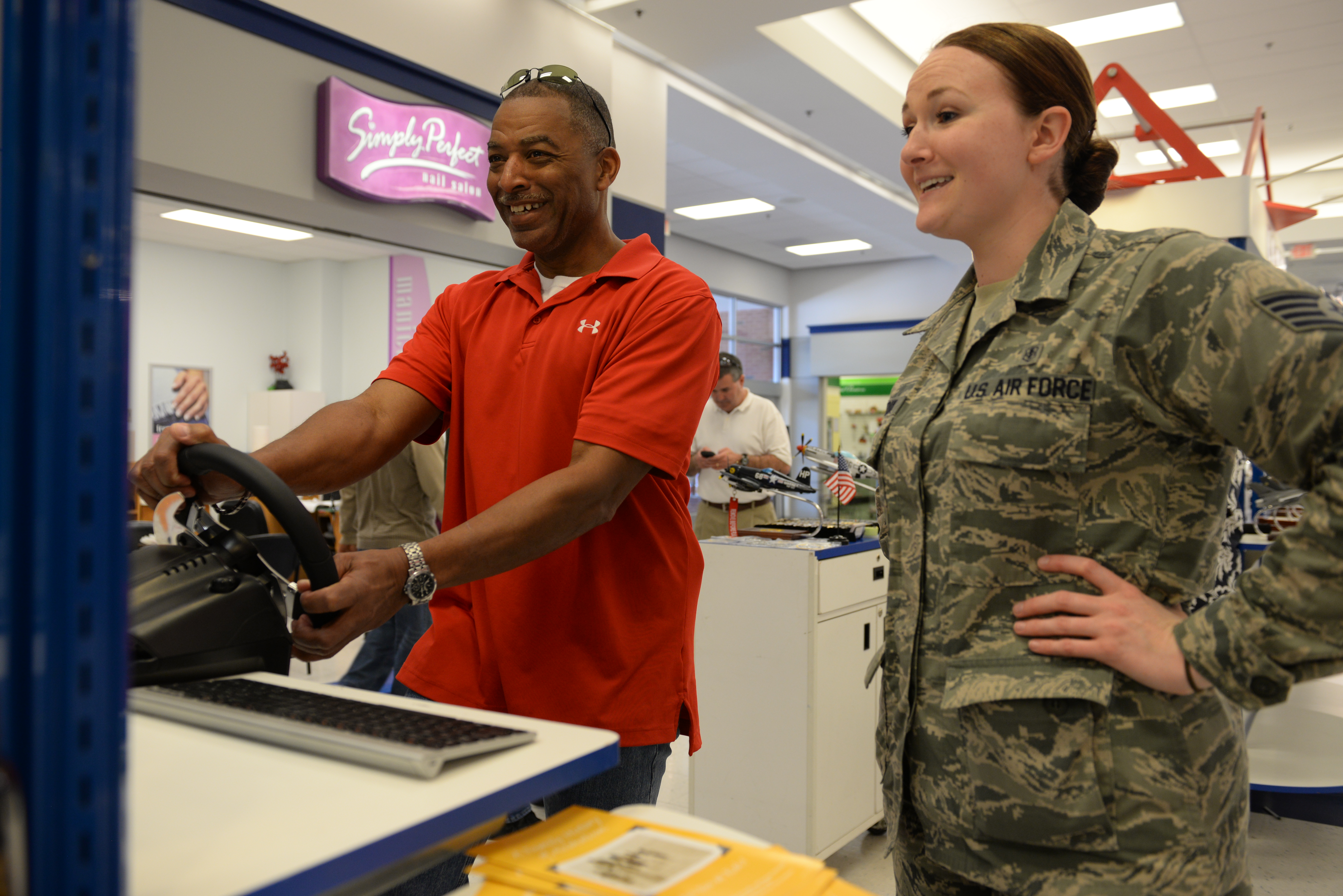 Drunk driving simulator shows Airmen dangers of DUI > Scott Air Force ...