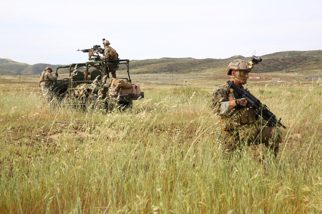 Recon Marines perfect insertion capabilities