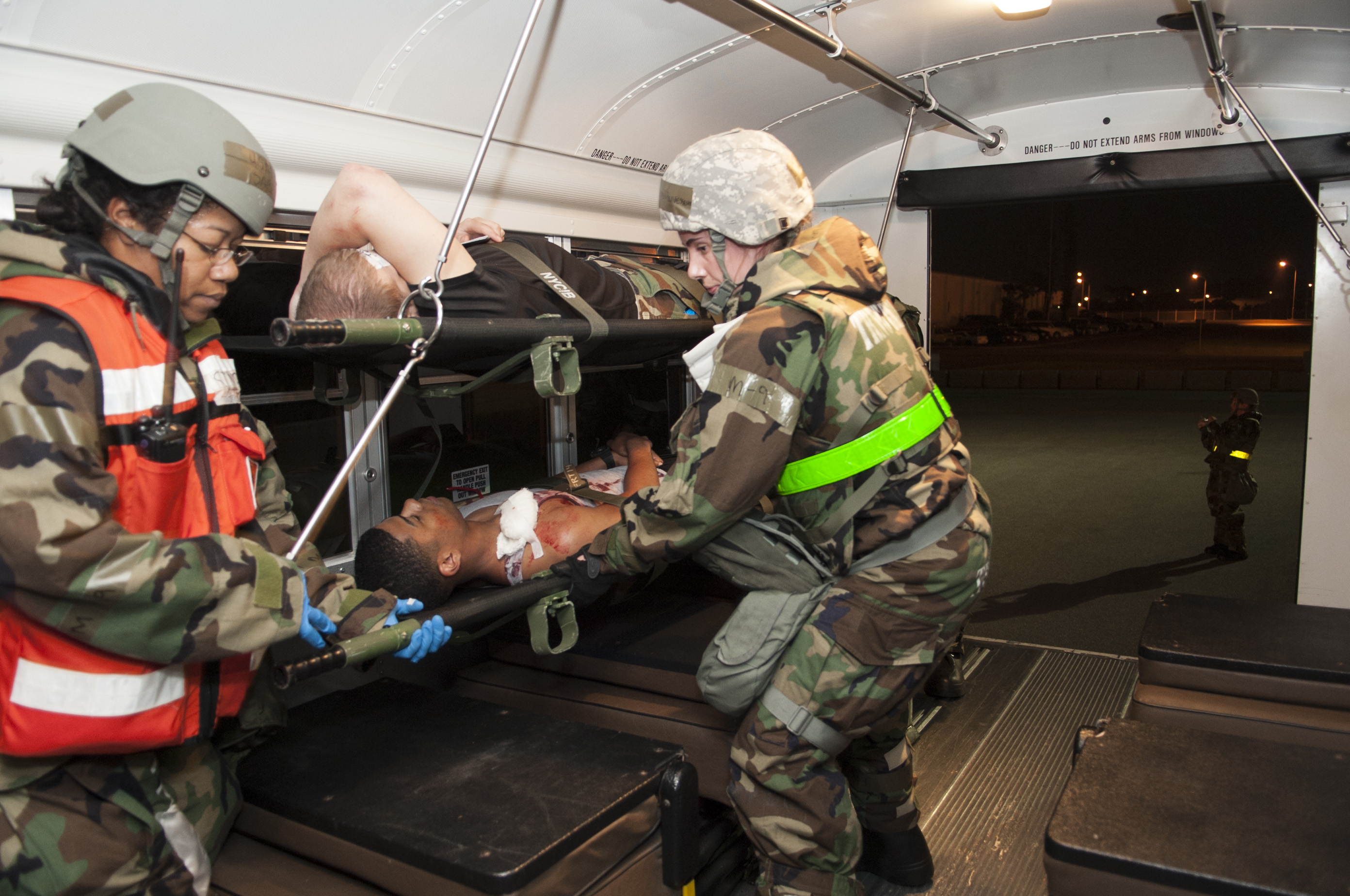 18th Medical group exercises night ops > Kadena Air Base > Article Display