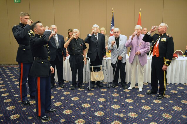 Edson’s Raiders hold final reunion, toast brothers in arms > Marine ...