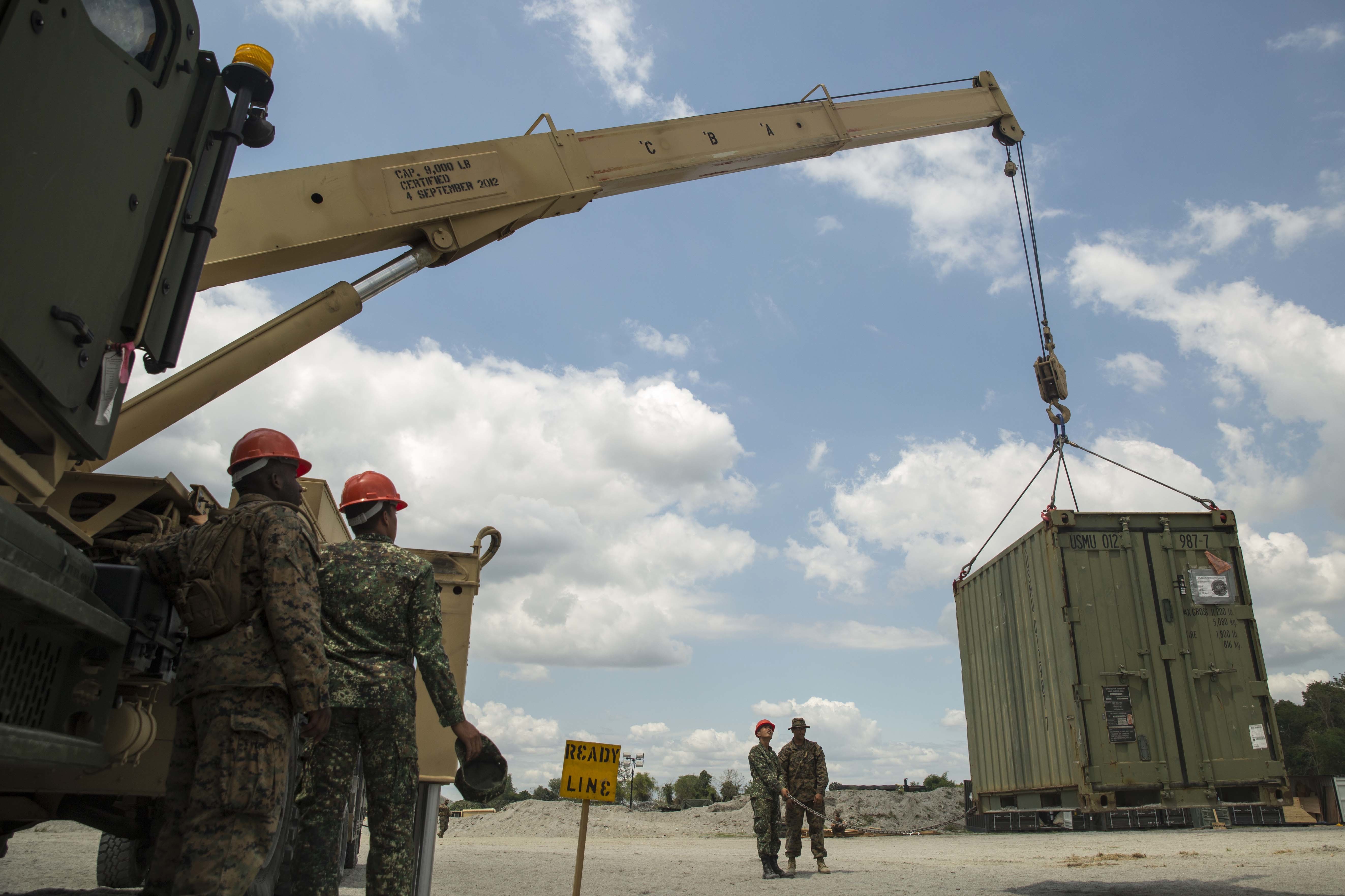 Philippine, U.S. Marines develop logistical prowess