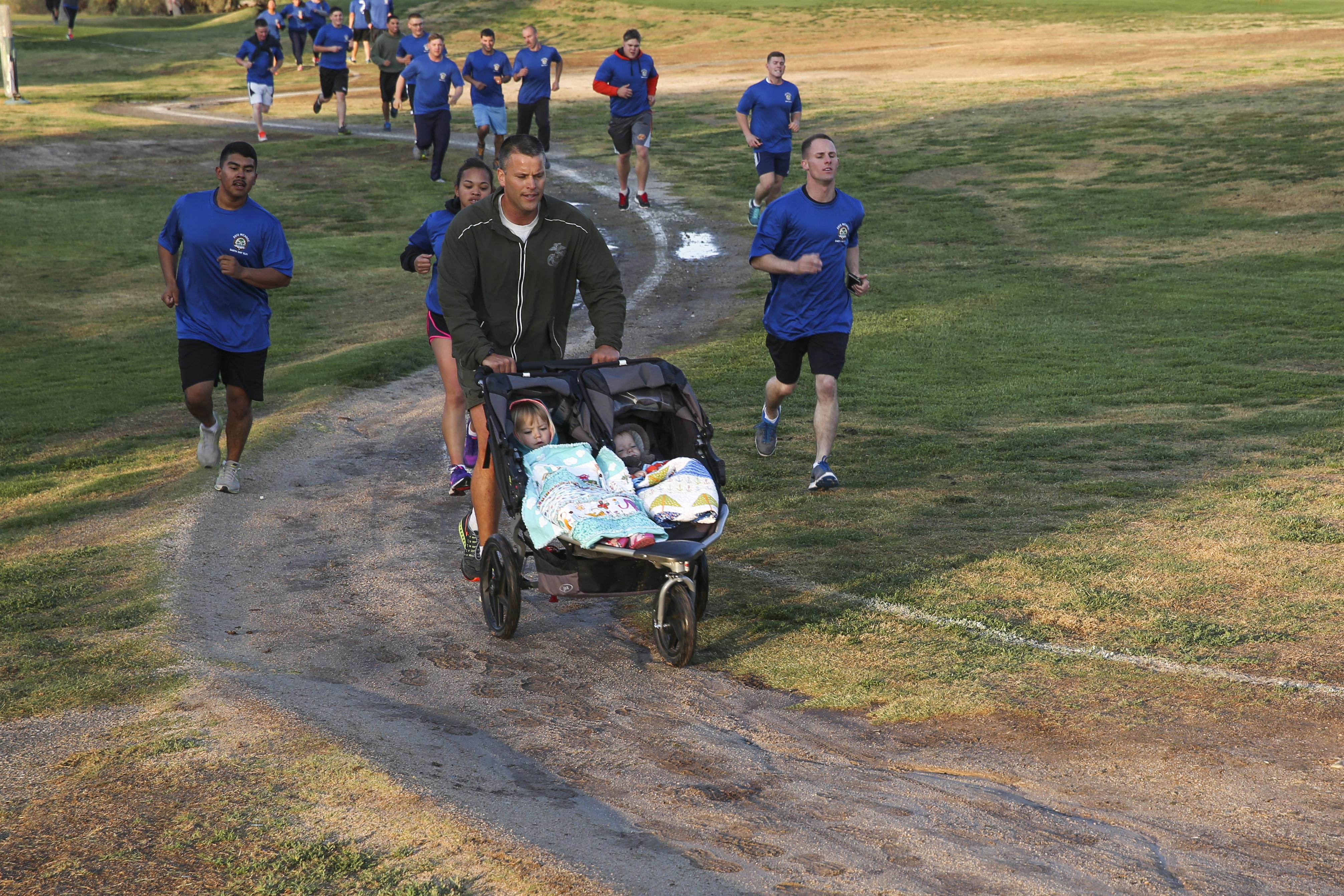 Combat Center participates in Earth Day Fun Run