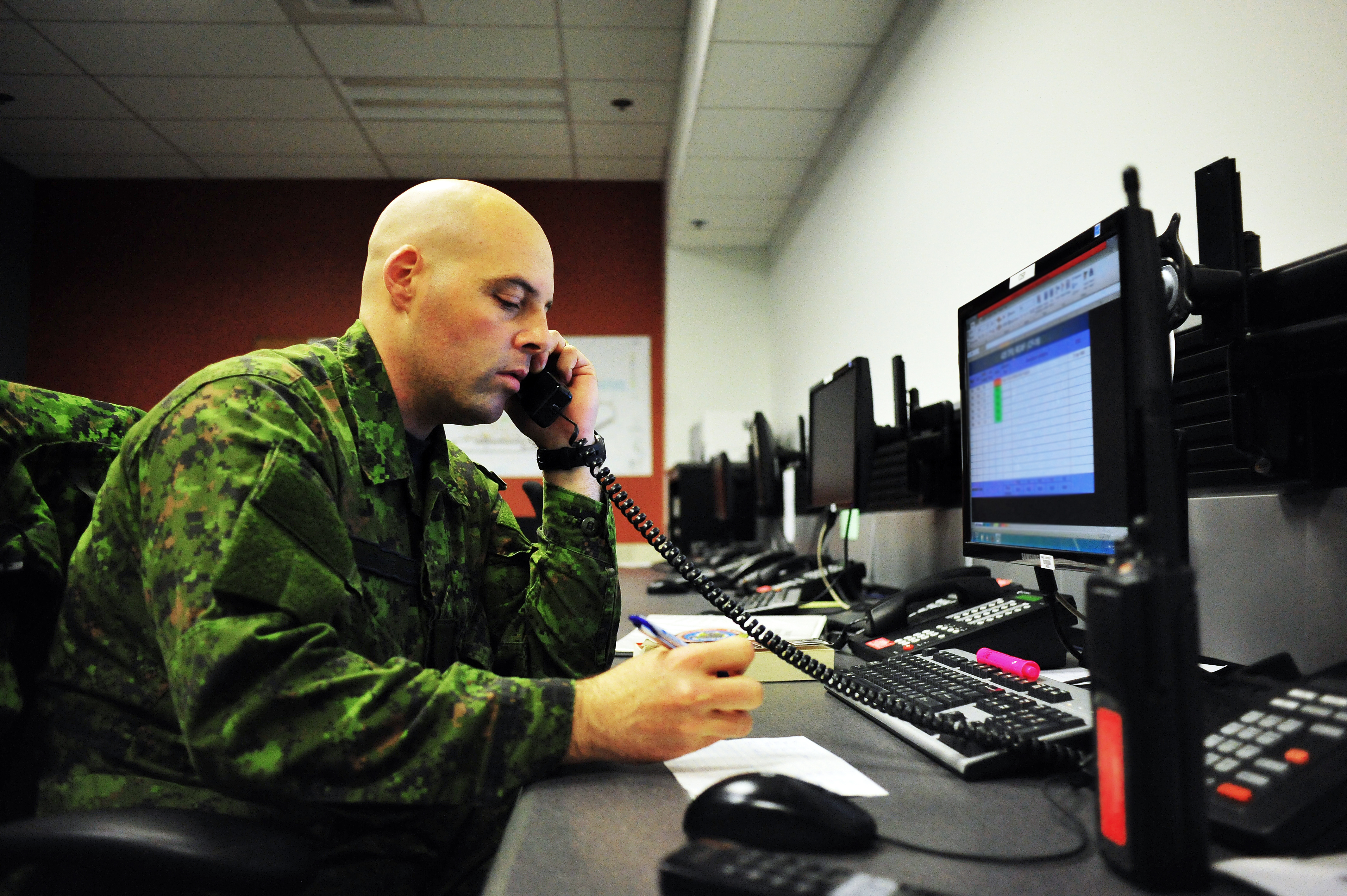 MOC Airmen provide flightline coverage during flying season > Pacific ...