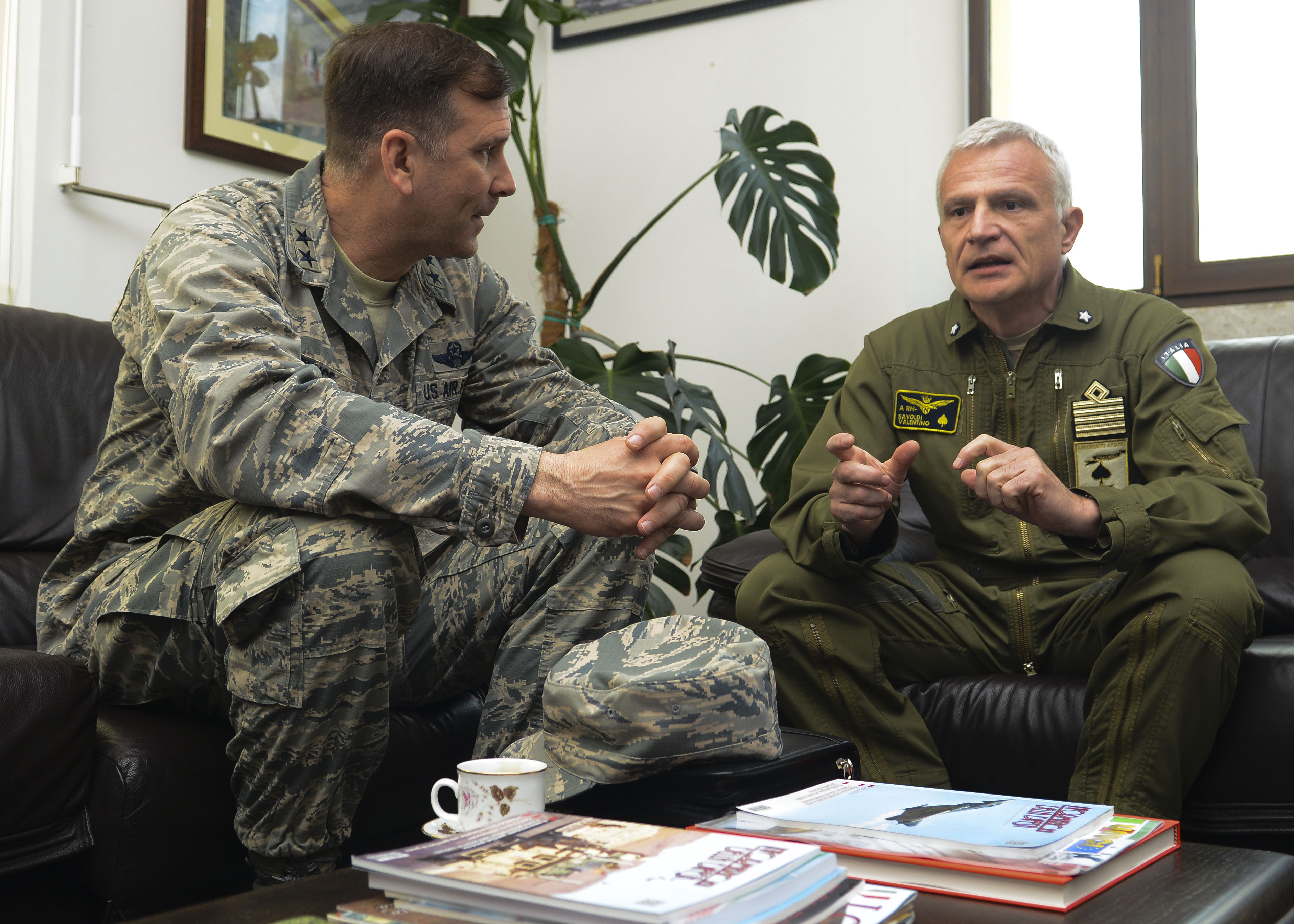3rd AF vice commander meets Team Aviano > Aviano Air Base > Display