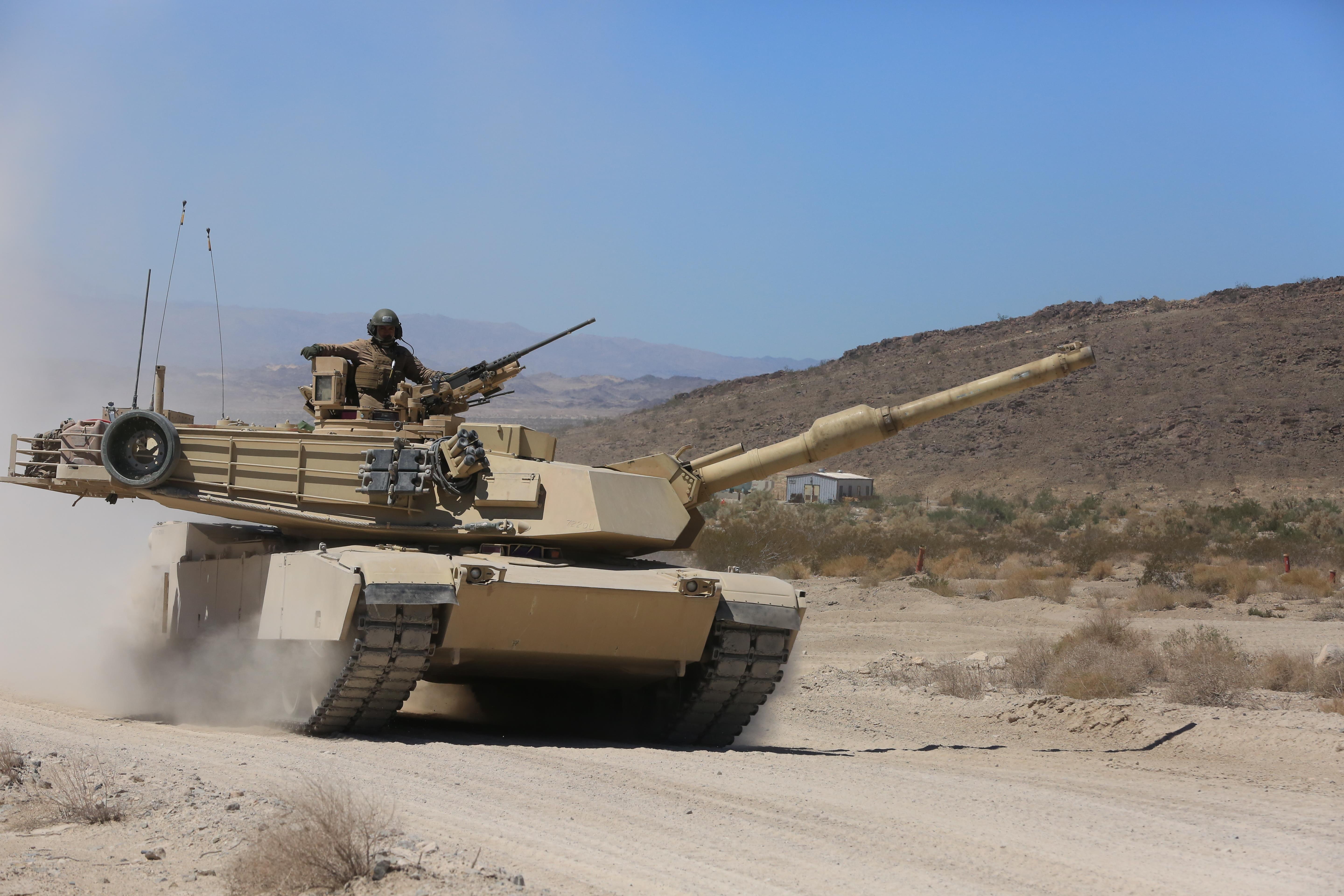 4th Tanks Engages in Gunnery