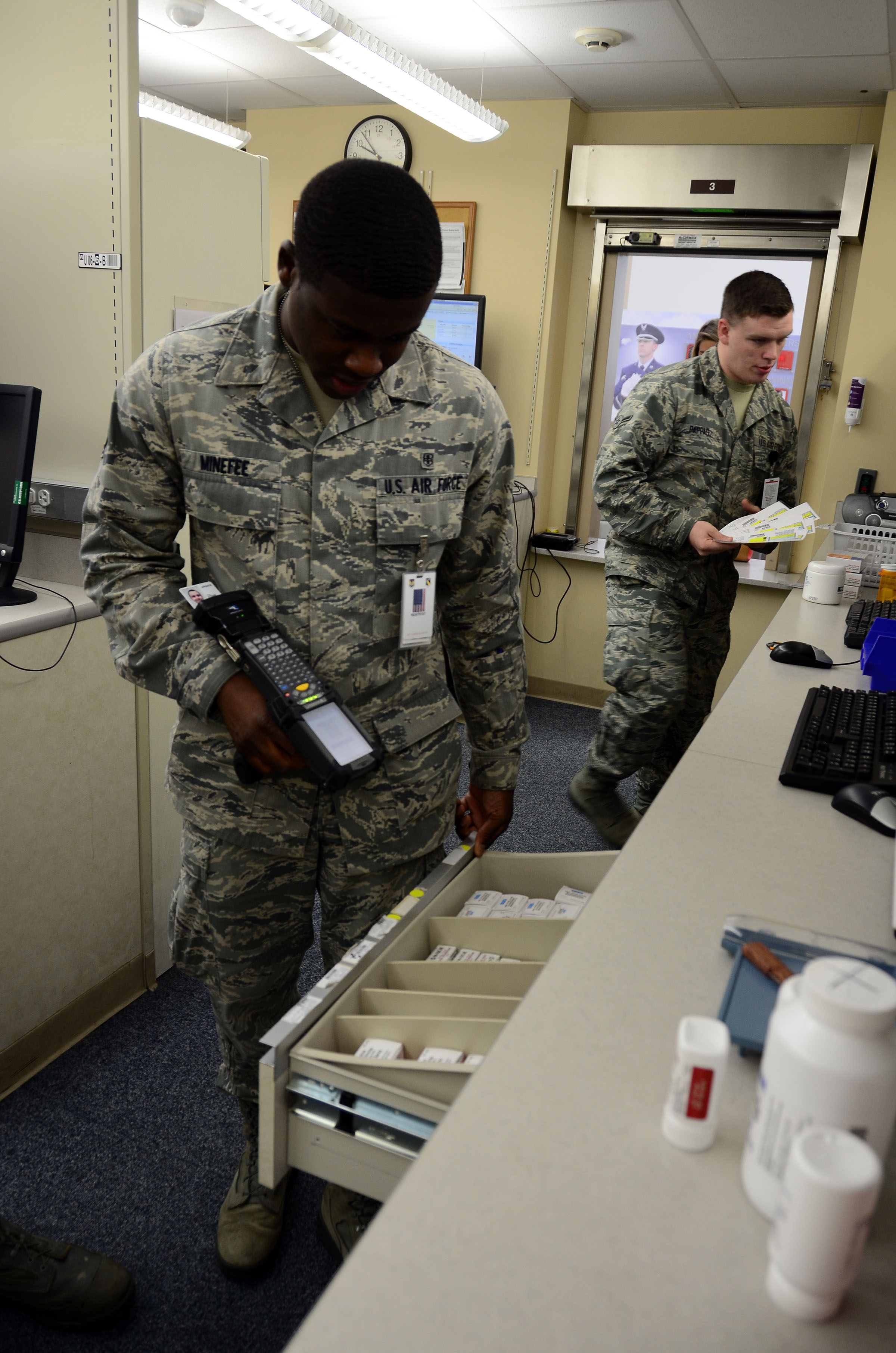 445 ASTS performs annual tour at 88 ABW Medical Center