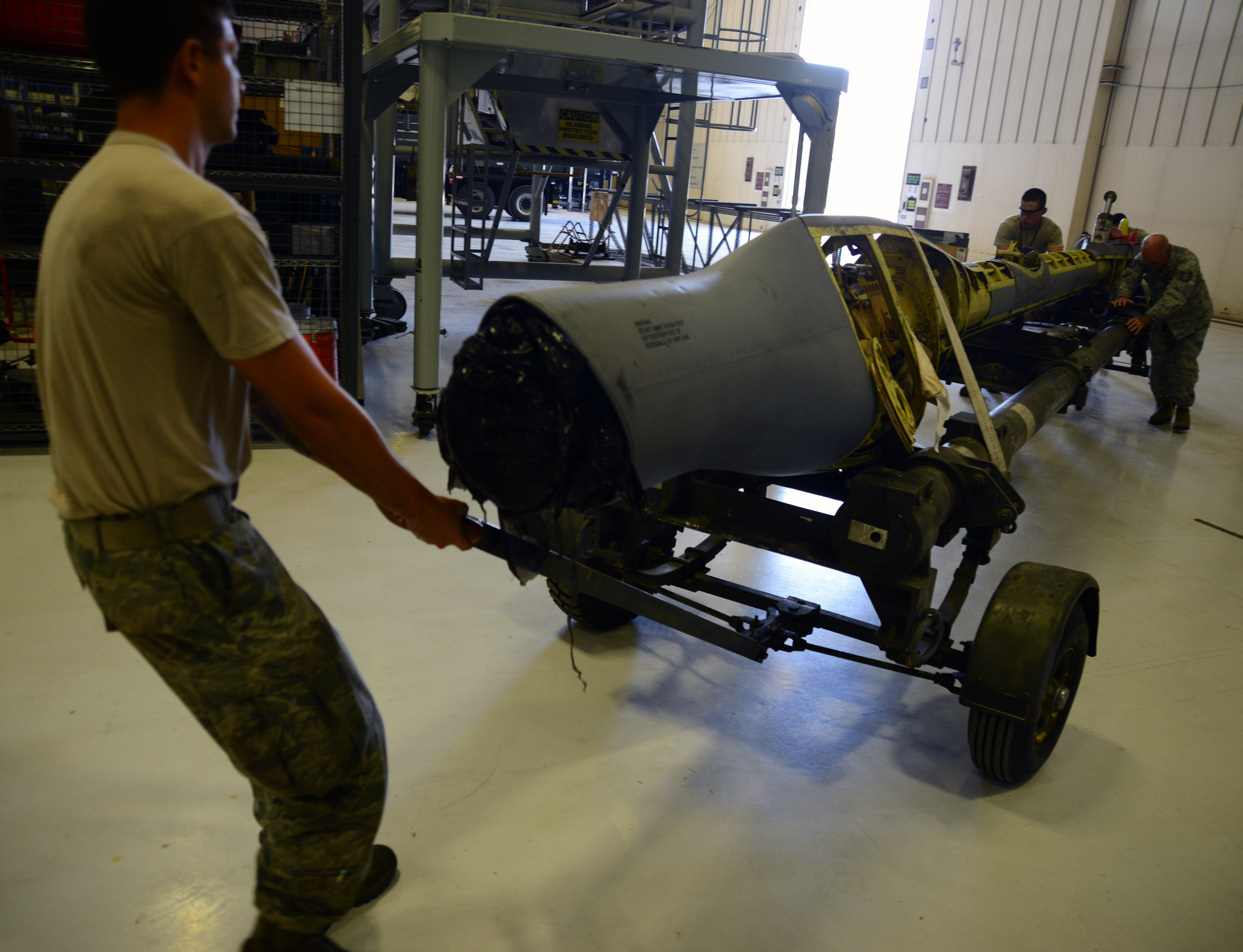 22nd MXS Airmen assemble a boom > McConnell Air Force Base > News