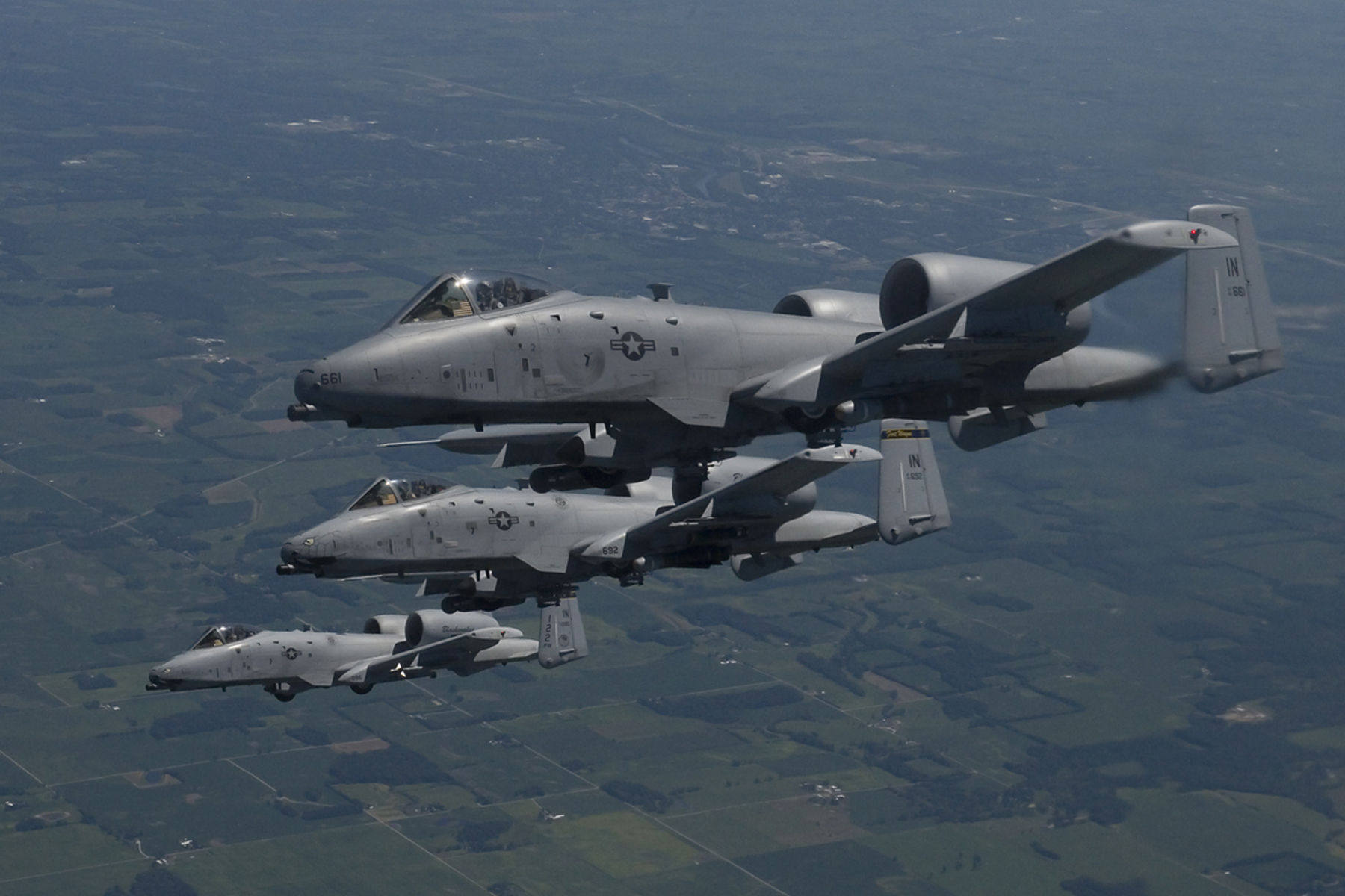 Team Indiana Bosslift gives employers military overview > Grissom Air ...