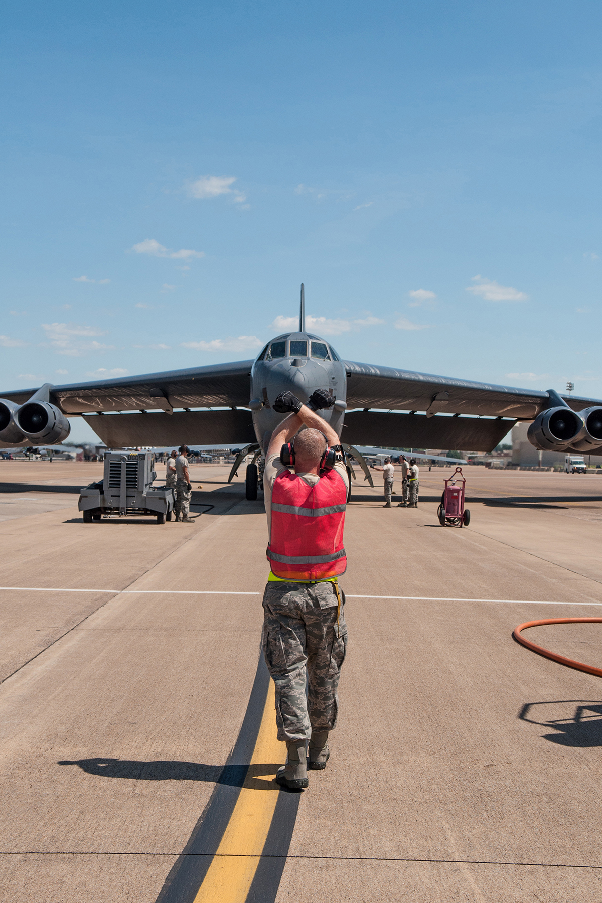 Col. Schultz takes his final flight > 307th Bomb Wing > Article Display