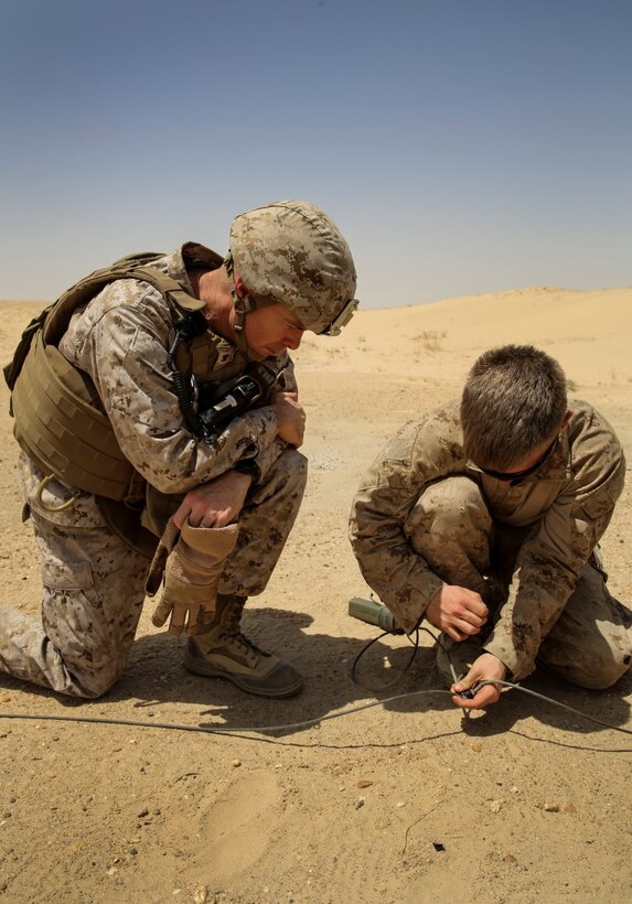 U.S. Marines share explosives training in Southwest Asia