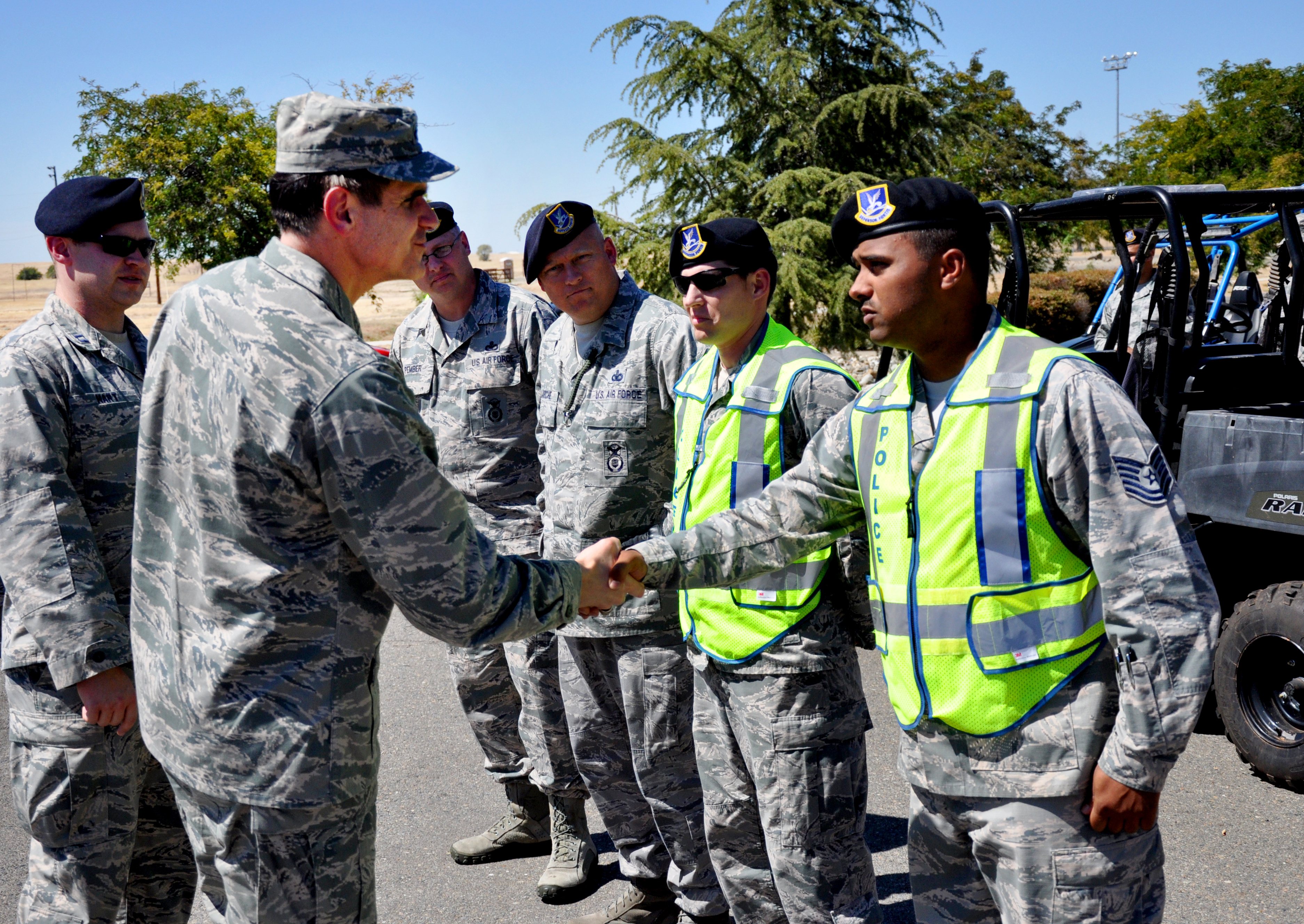 25th Air Force commander visits Beale