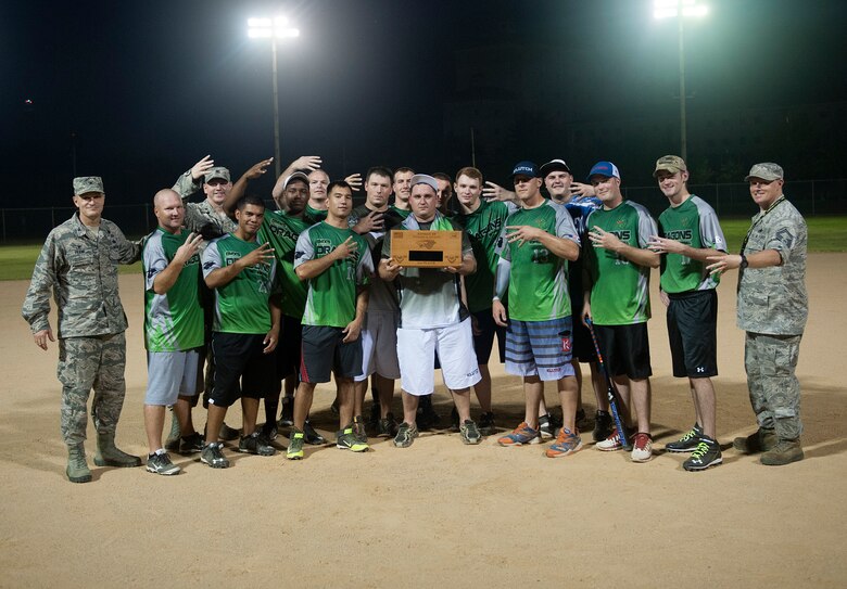 8th MXS defeats 8th SFS 16-5, crowned champs > Kunsan Air Base > News