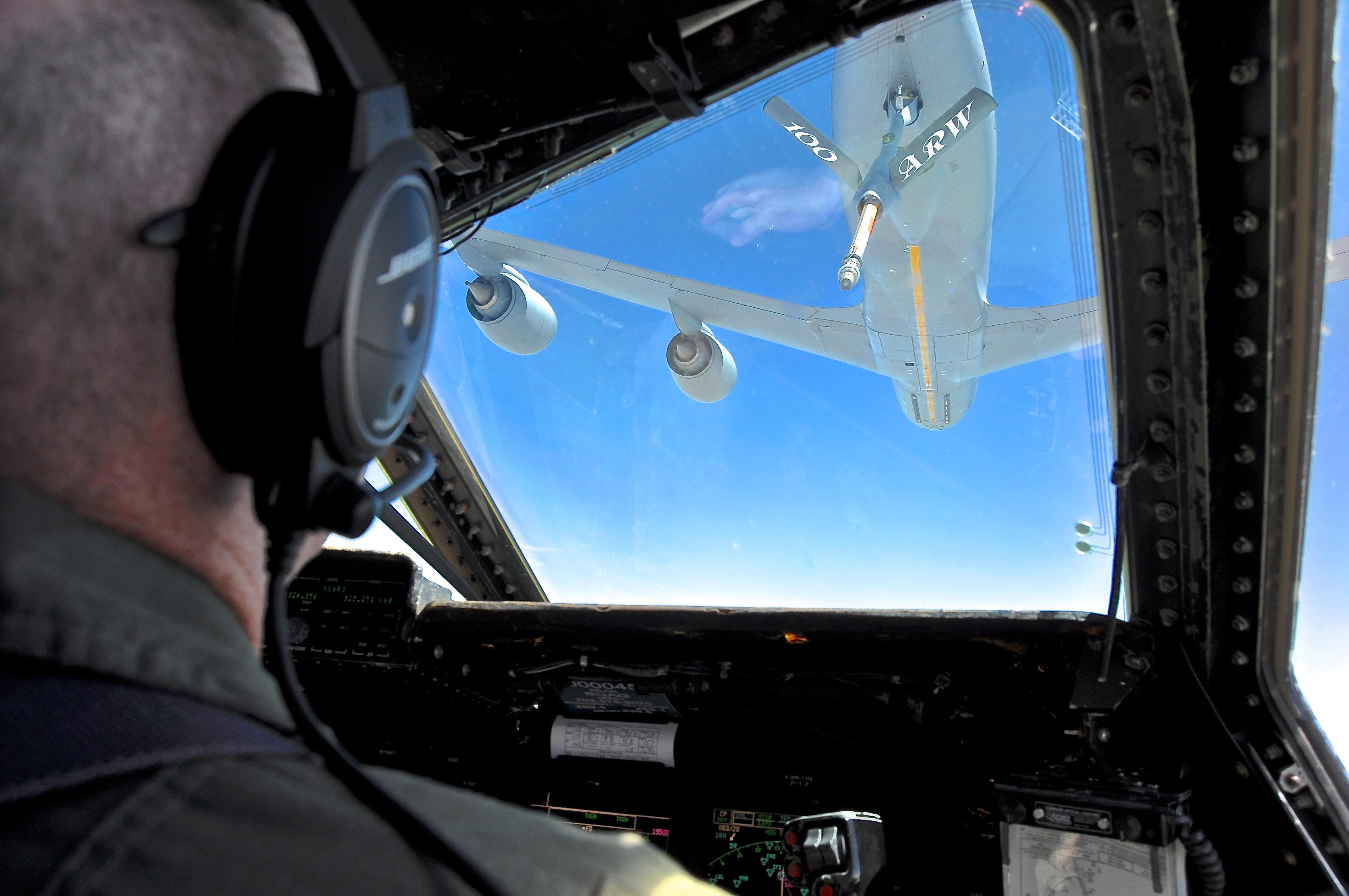 433rd Operations Group award JBSA Airmen with incentive flight > 433rd ...