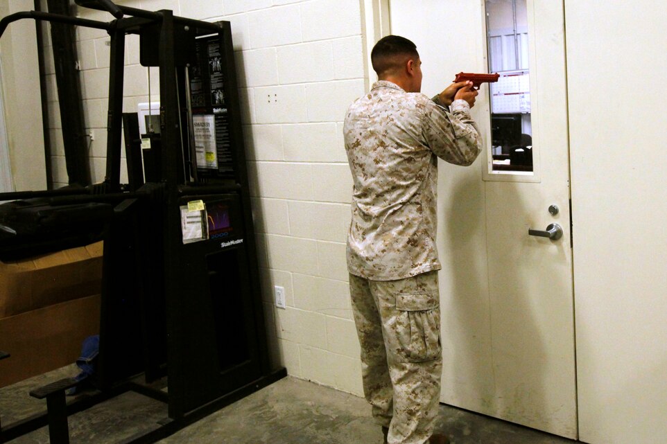 MACG-28, MTACS-28 hold active shooter drill > 2nd Marine Aircraft Wing ...