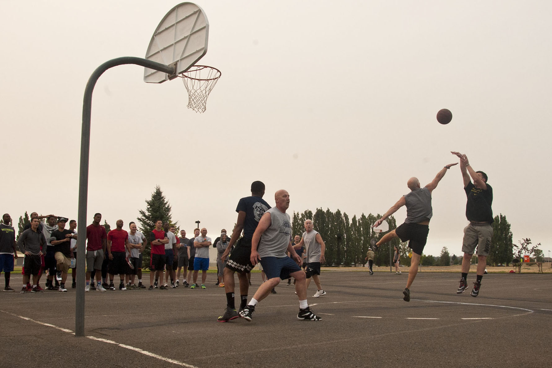 Sports Day closes out Fairchild's summer > Fairchild Air Force Base > News