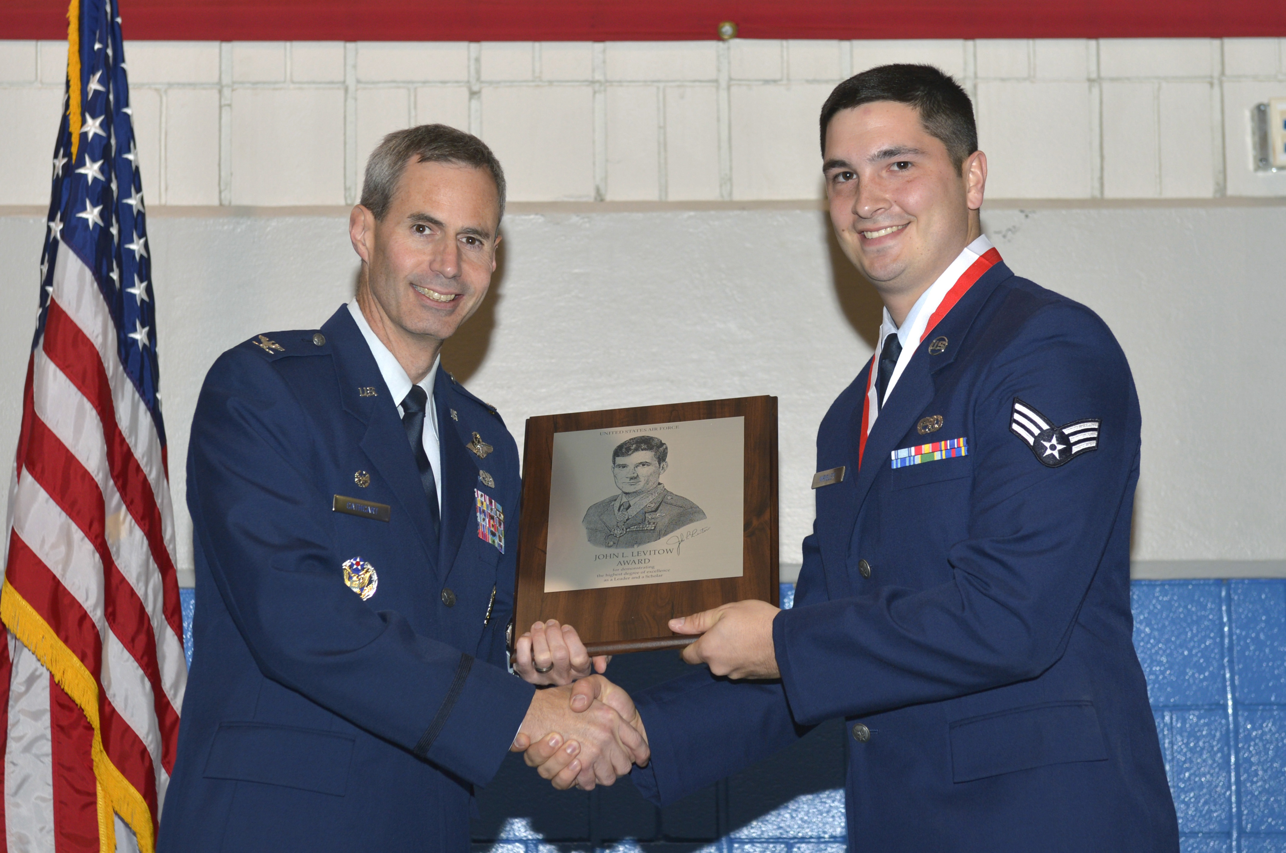 ALS Class 14-1 student receives the John L. Levitow honor award