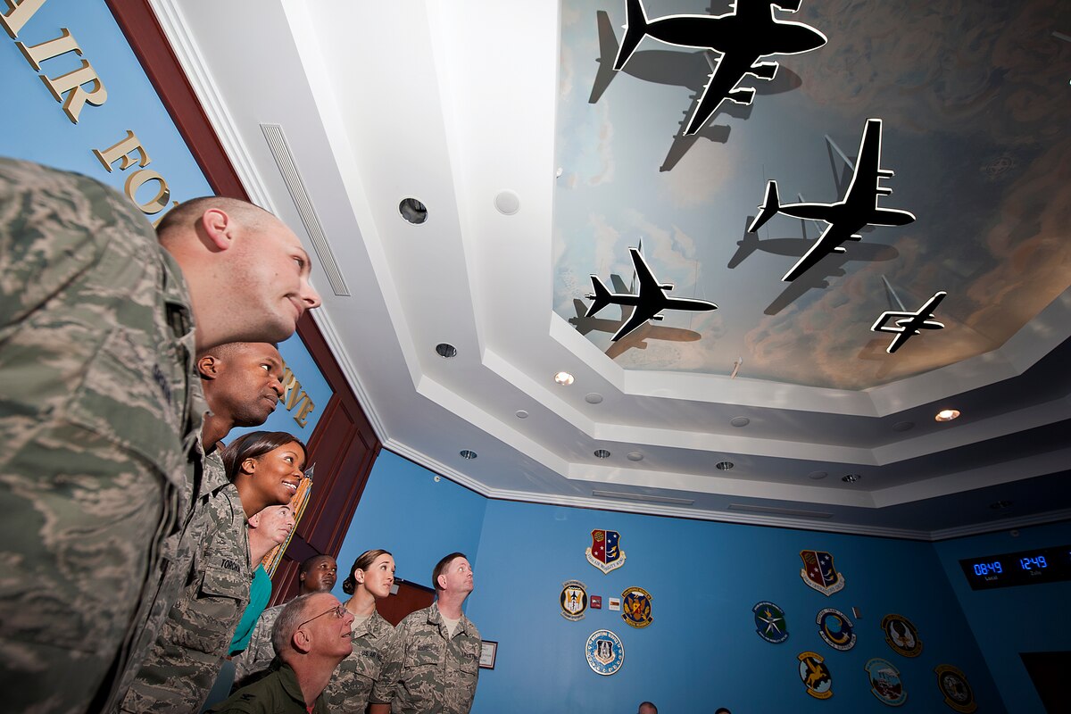 Silhouettes of Airpower > 514th Air Mobility Wing > Display
