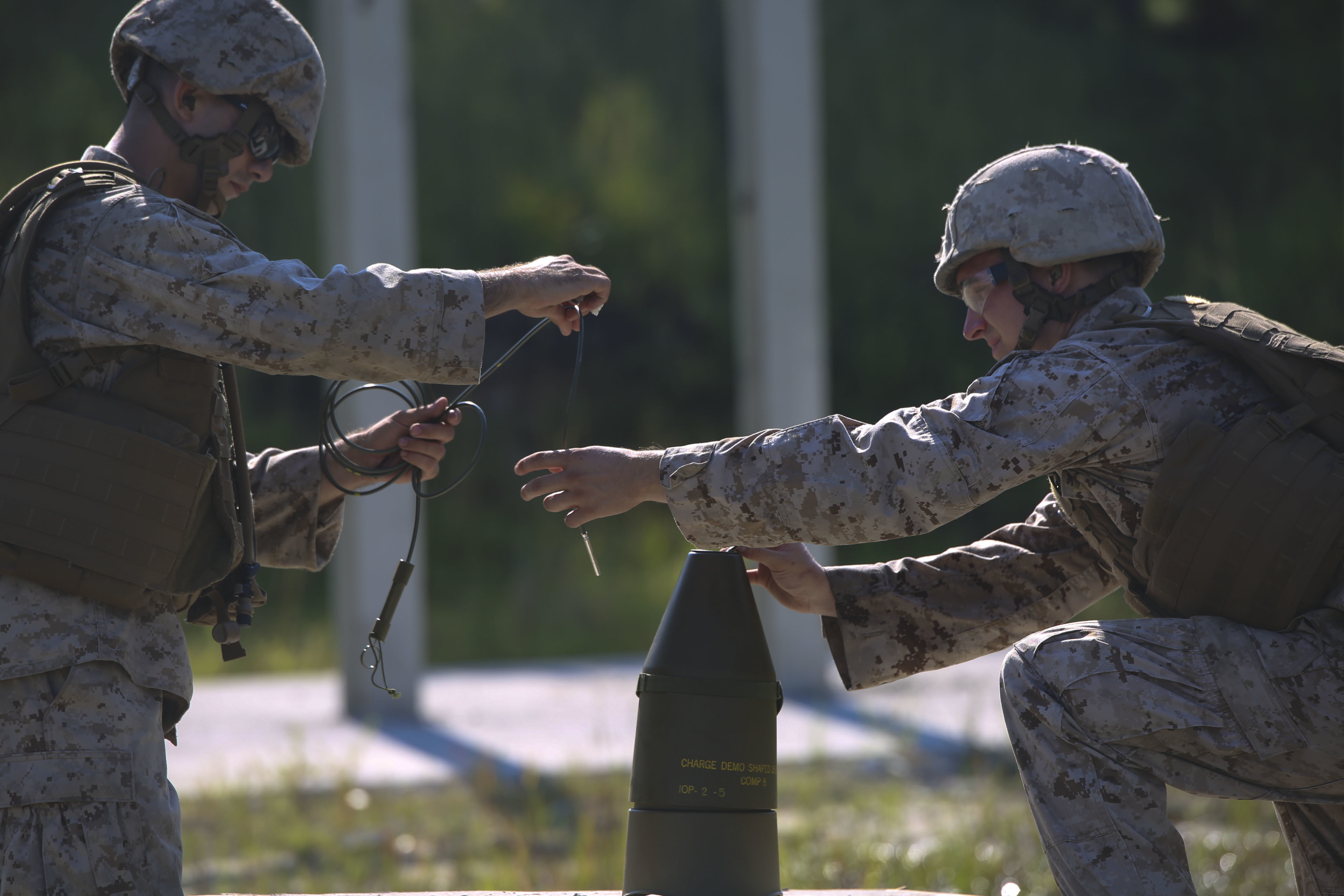 MWSS-272 clears space for landing