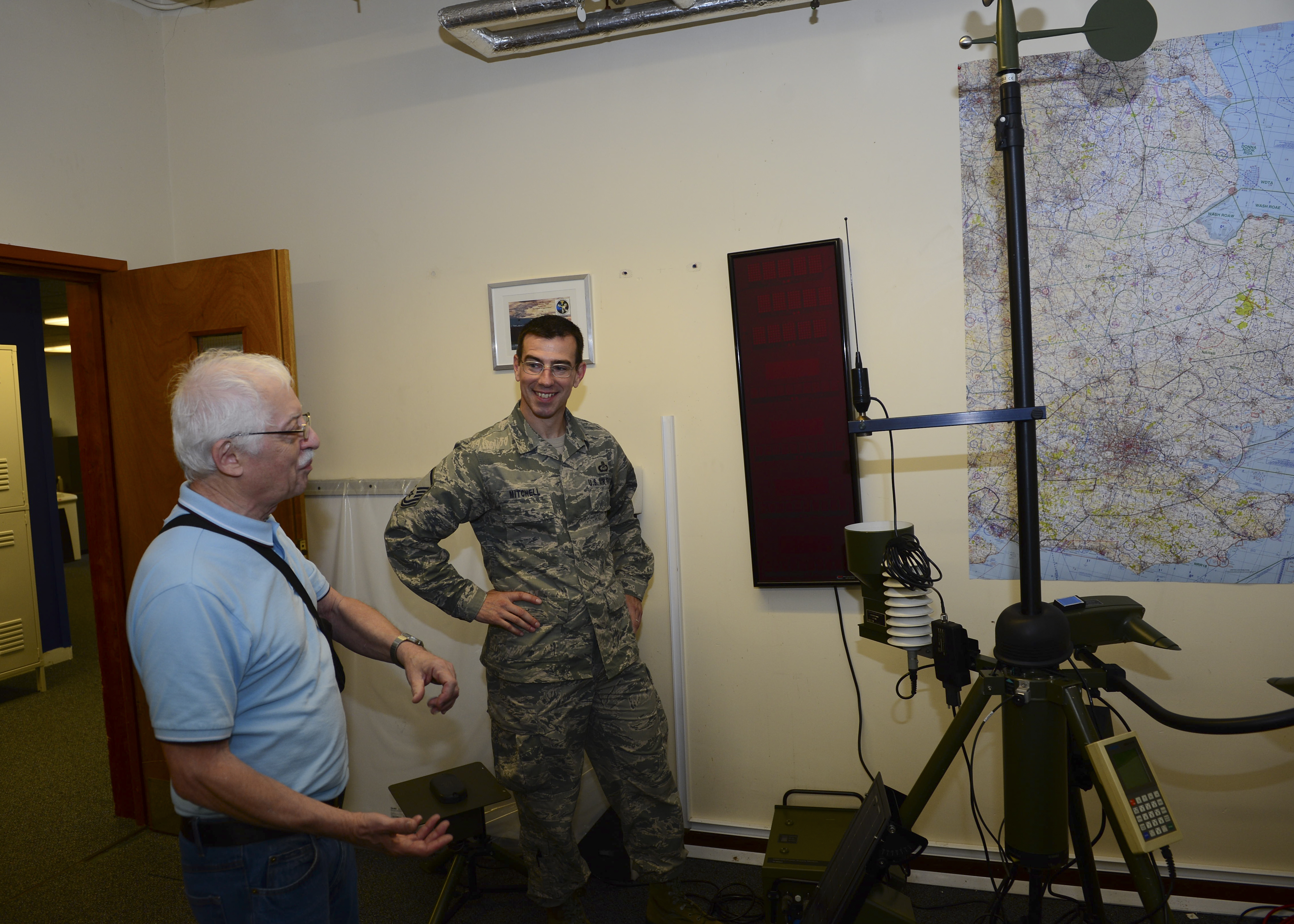 48th OSS blown away with visit from past Airman > Royal Air Force ...