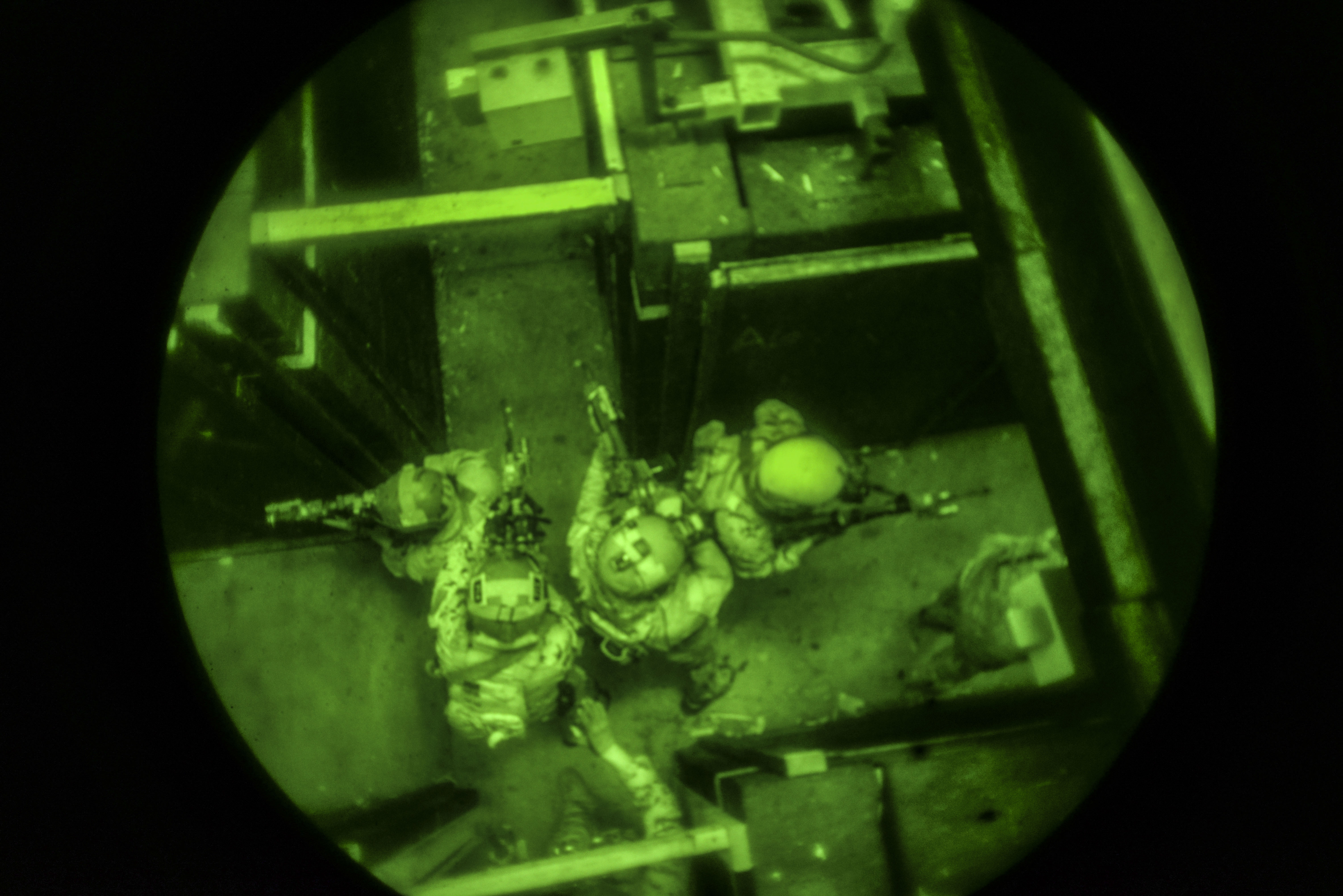 Battlefield Airmen Complete Direct Action Resource Center Training > U ...