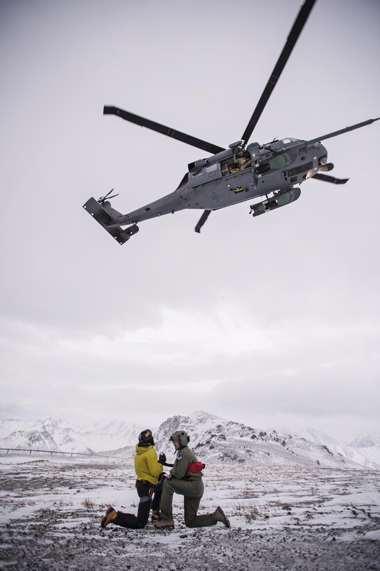 Air and Space Operations Center commander spends day with Air Guard ...